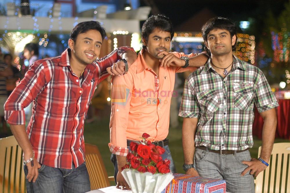 Duniya Movie Stills / Duniya Movie Stills - Bollywood Photos