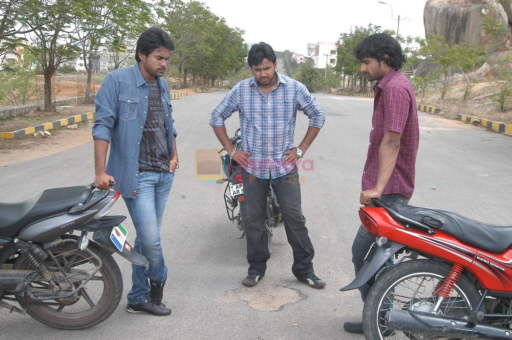 Duniya Movie Stills / Duniya Movie Stills - Bollywood Photos