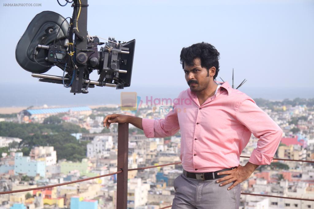 Sakuni On Sets / Sakuni On Sets - Bollywood Photos