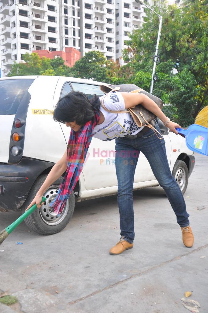 Gul Panag attends Karmayuga - The Right every Wrong Generation Event on ...