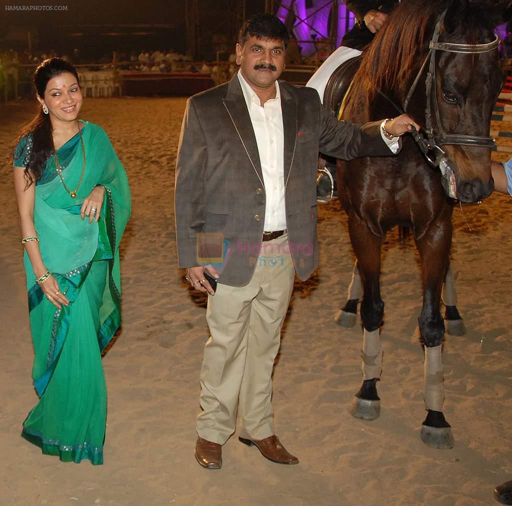 Sachin Ahir, Sangeeta Ahir at the inaugural of Worli Mahotsav at ...