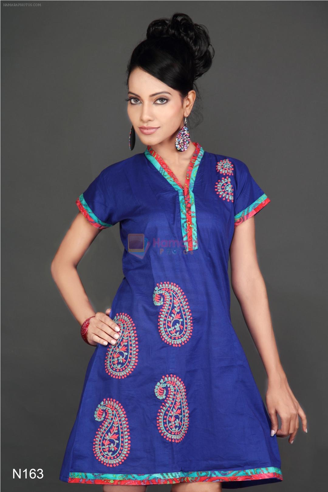 Dipeka Saxenna / Dipeka Saxenna - Bollywood Photos