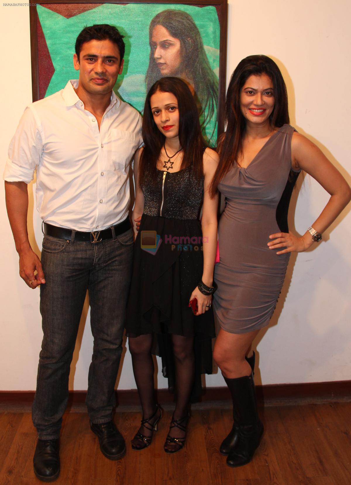 Sangram Singh, Rutuja Padwal & Payal Rohatgi at Rutuja Padwal's art ...