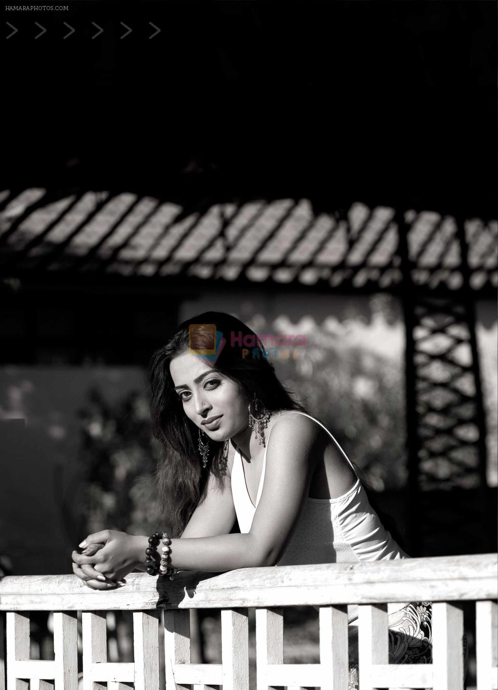 Tejaa Deokar / Tejaa Deokar - Bollywood Photos