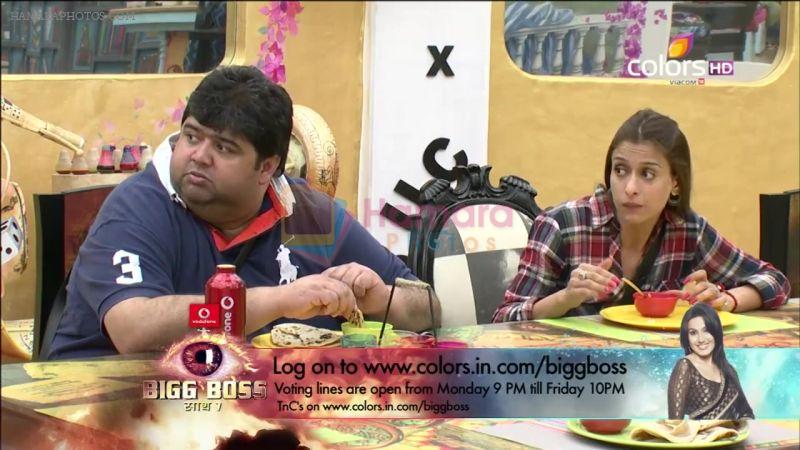 Bigg Boss Season 7 - Day 2 / Bigg Boss - Saath7 - Bollywood Photos