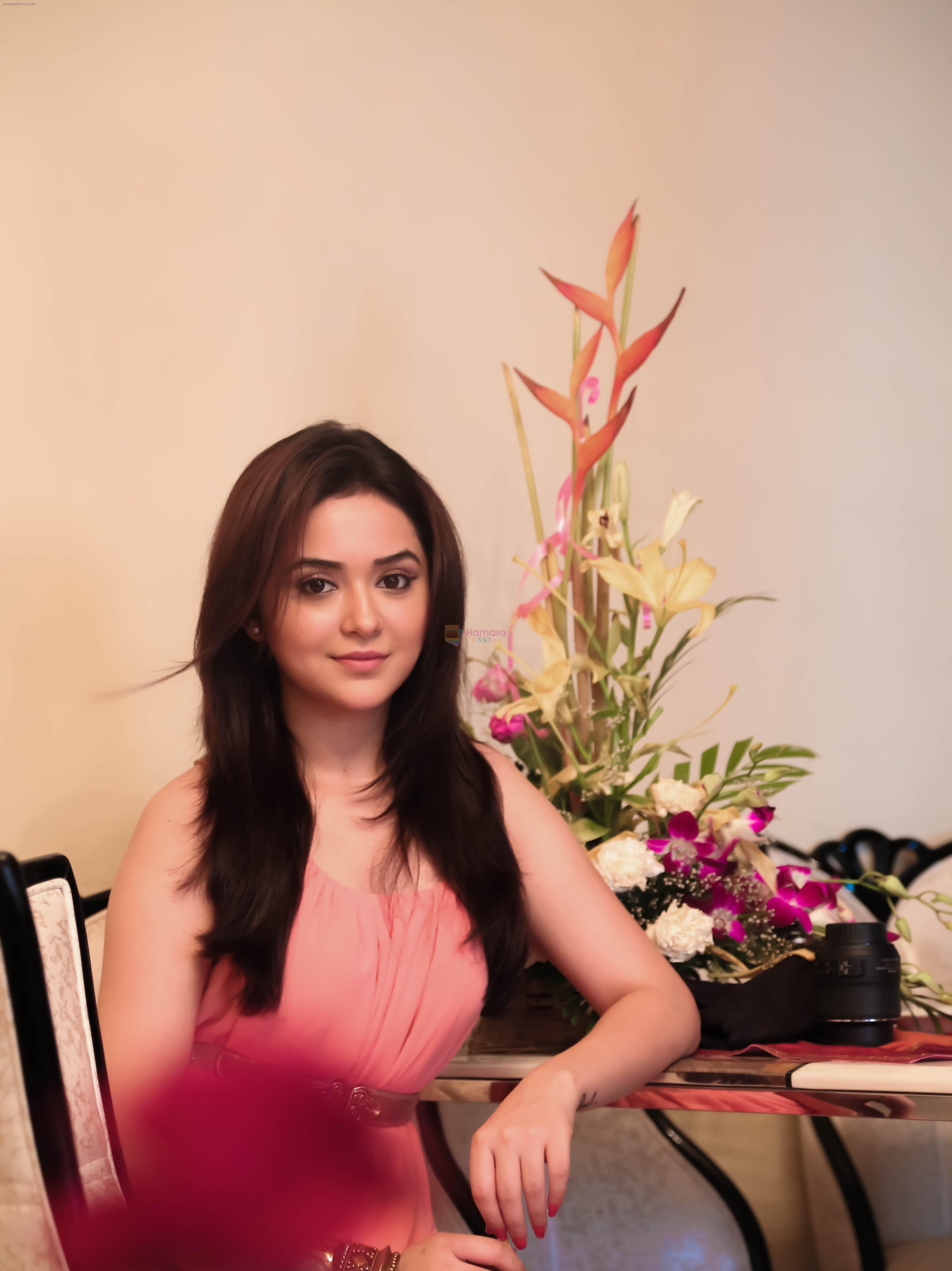 Raagini Nandwani / Ragini Nandwani - Bollywood Photos