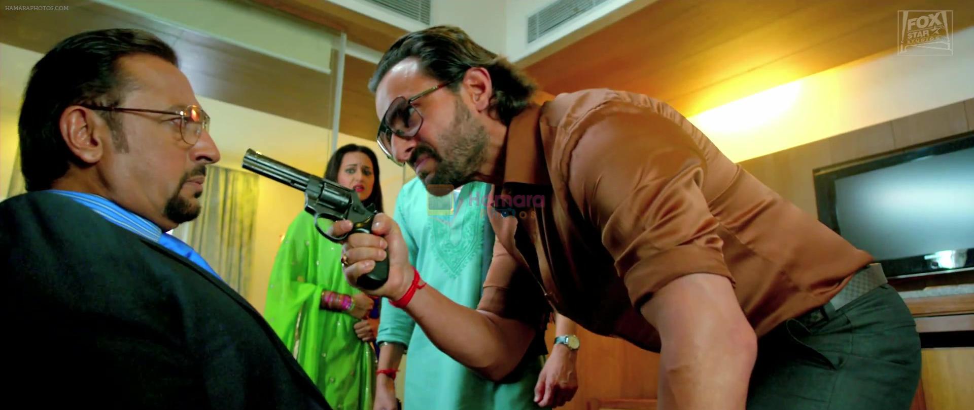 Gulshan Grover, Saif Ali Khan, Sonakshi Sinha in Bullett Raja movie ...