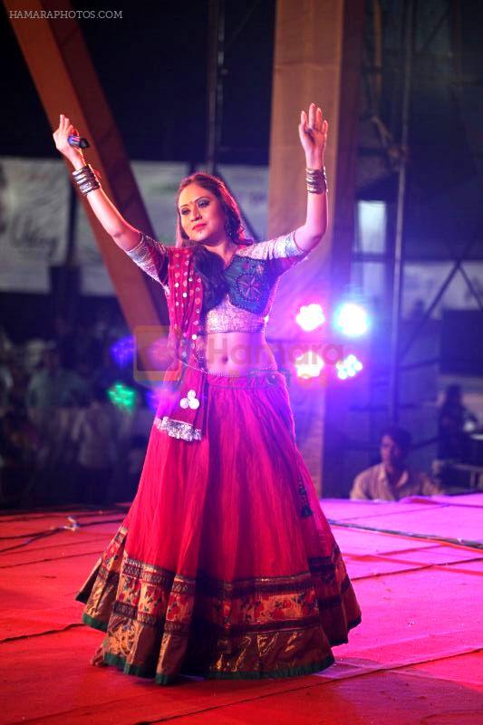 Priya Patel at Bhuj dandia on 12th Oct 2013 / Priya Patel - Bollywood ...