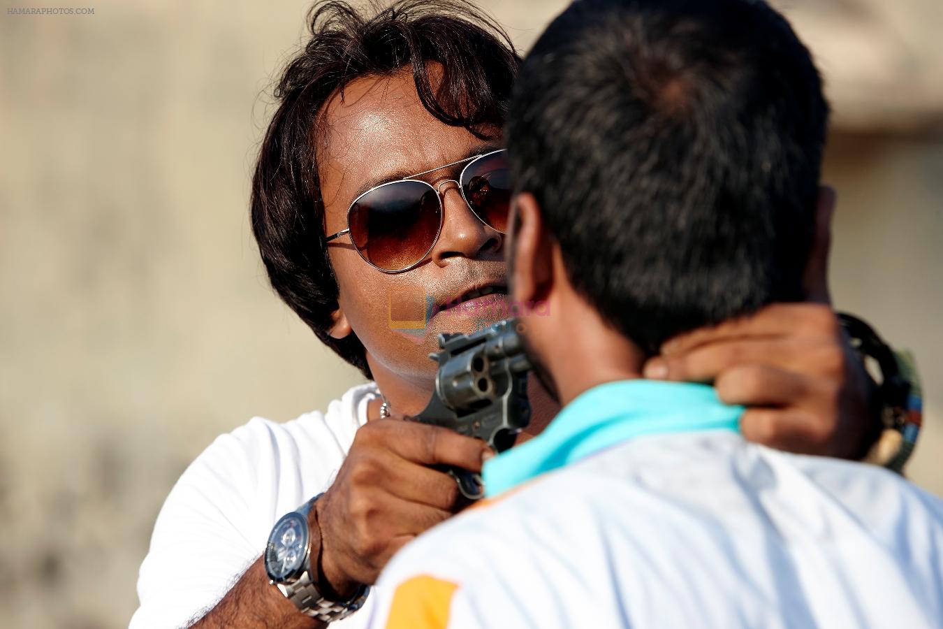 Prashant Narayanan in the still from movie Dishkiyaoon / Dishkiyaaoon ...