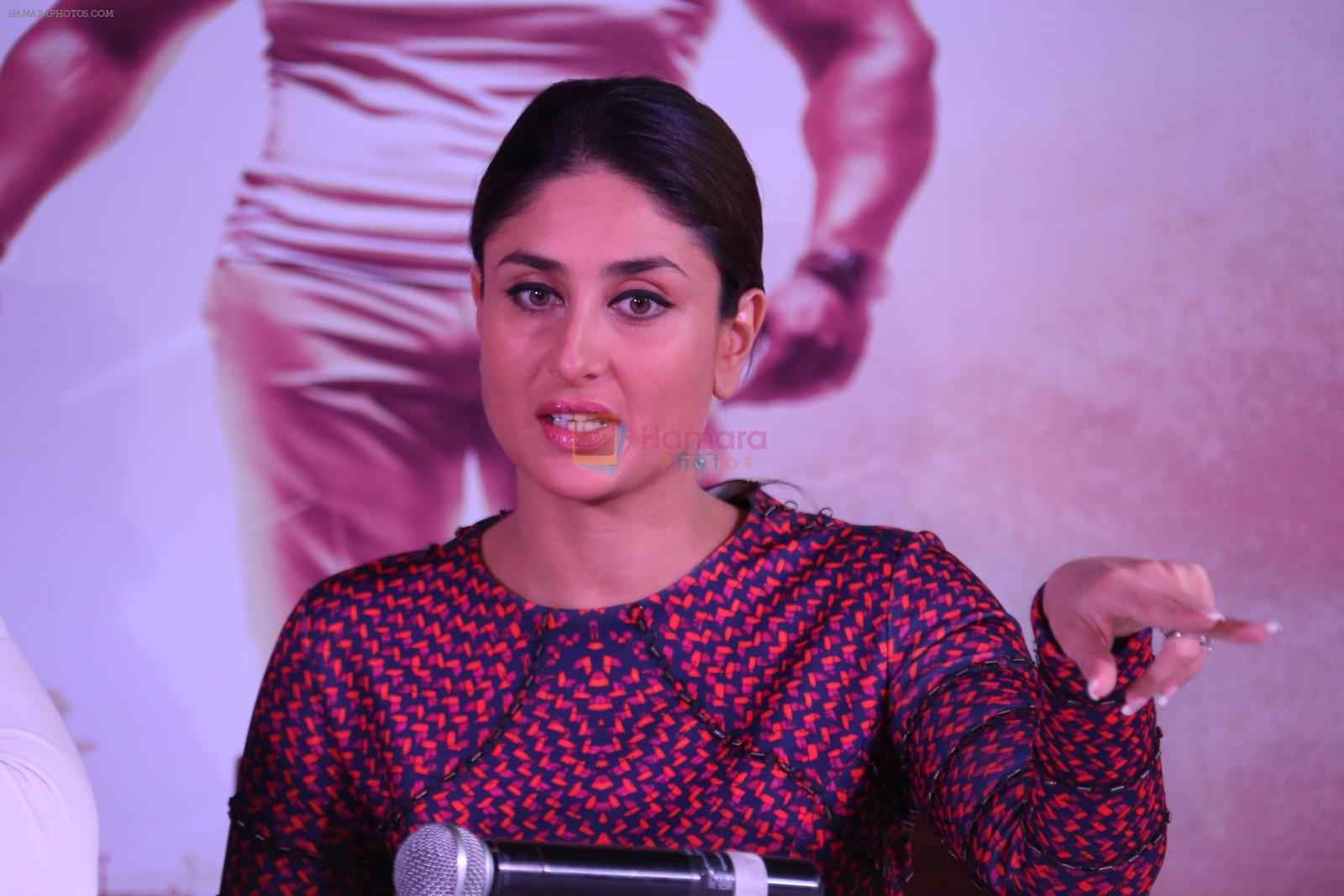 Kareena Kapoor at Singham Returns Promotional Event in Mumbai on 8th ...