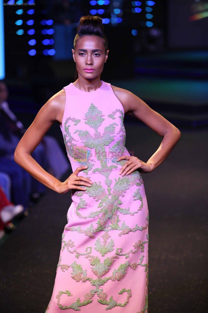 Model walk the ramp for Blenders Fashion Tour kolkata on 13th Dec 2014 ...