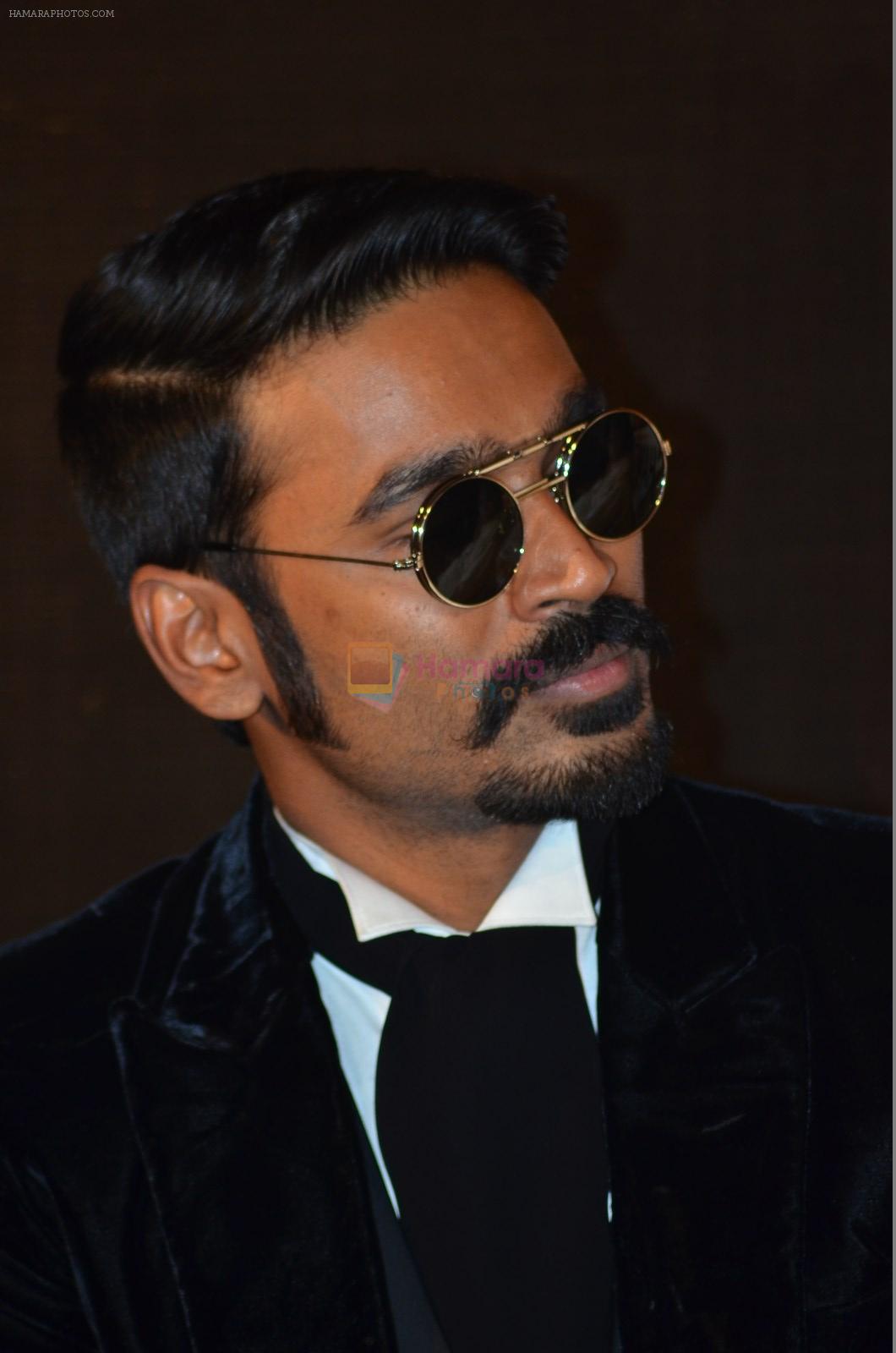 Dhanush at Shamitabh trailor launch in Mumbai on 6th Jan 2015 / Dhanush ...