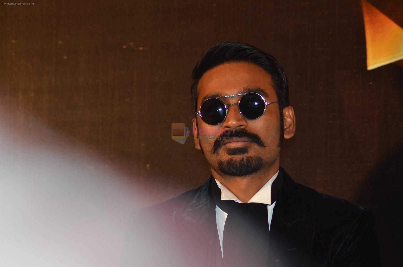 Dhanush at Shamitabh trailor launch in Mumbai on 6th Jan 2015 / Dhanush ...