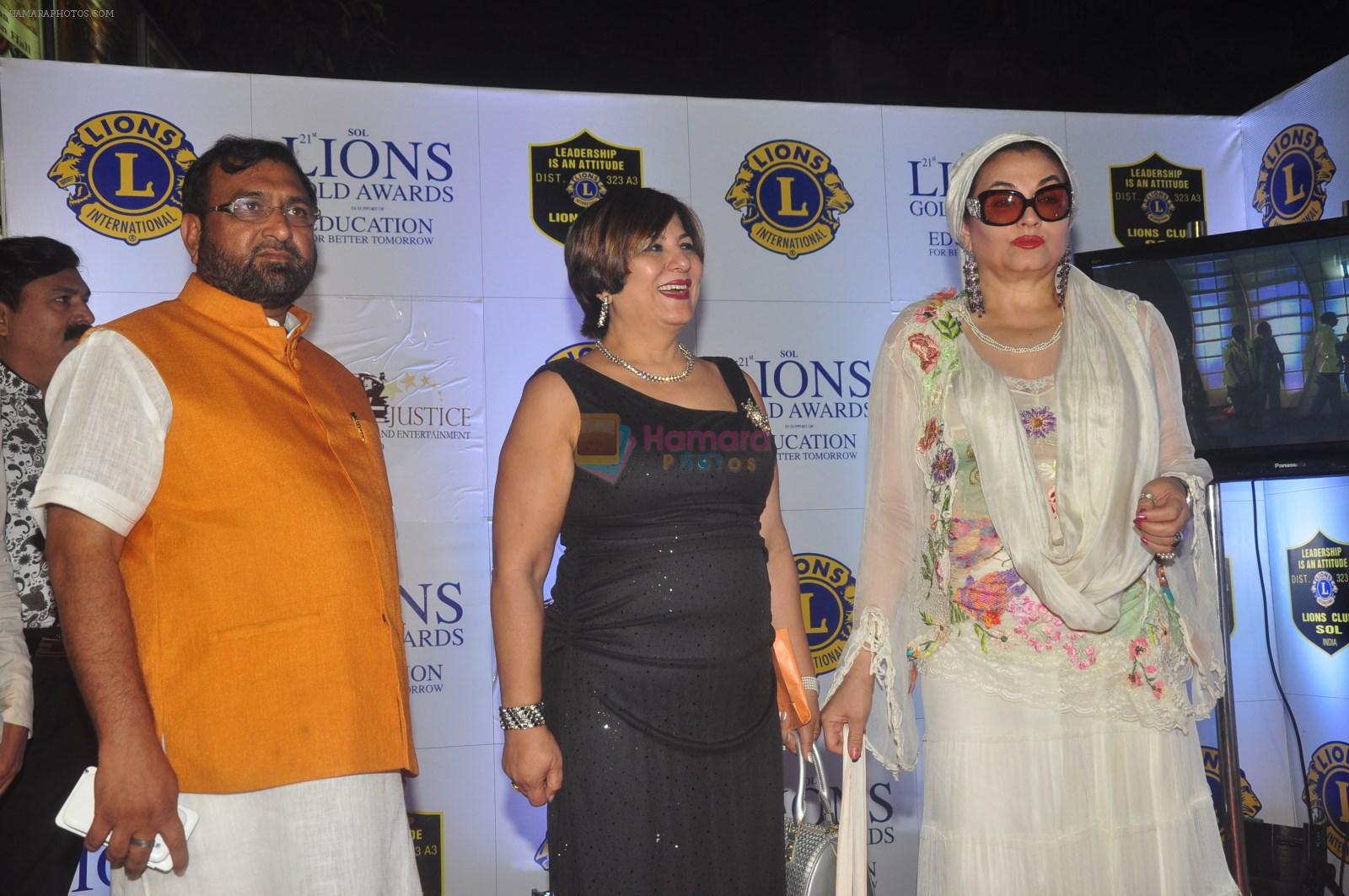 Salma Agha at the 21st Lions Gold Awards 2015 in Mumbai on 6th Jan 2015 ...