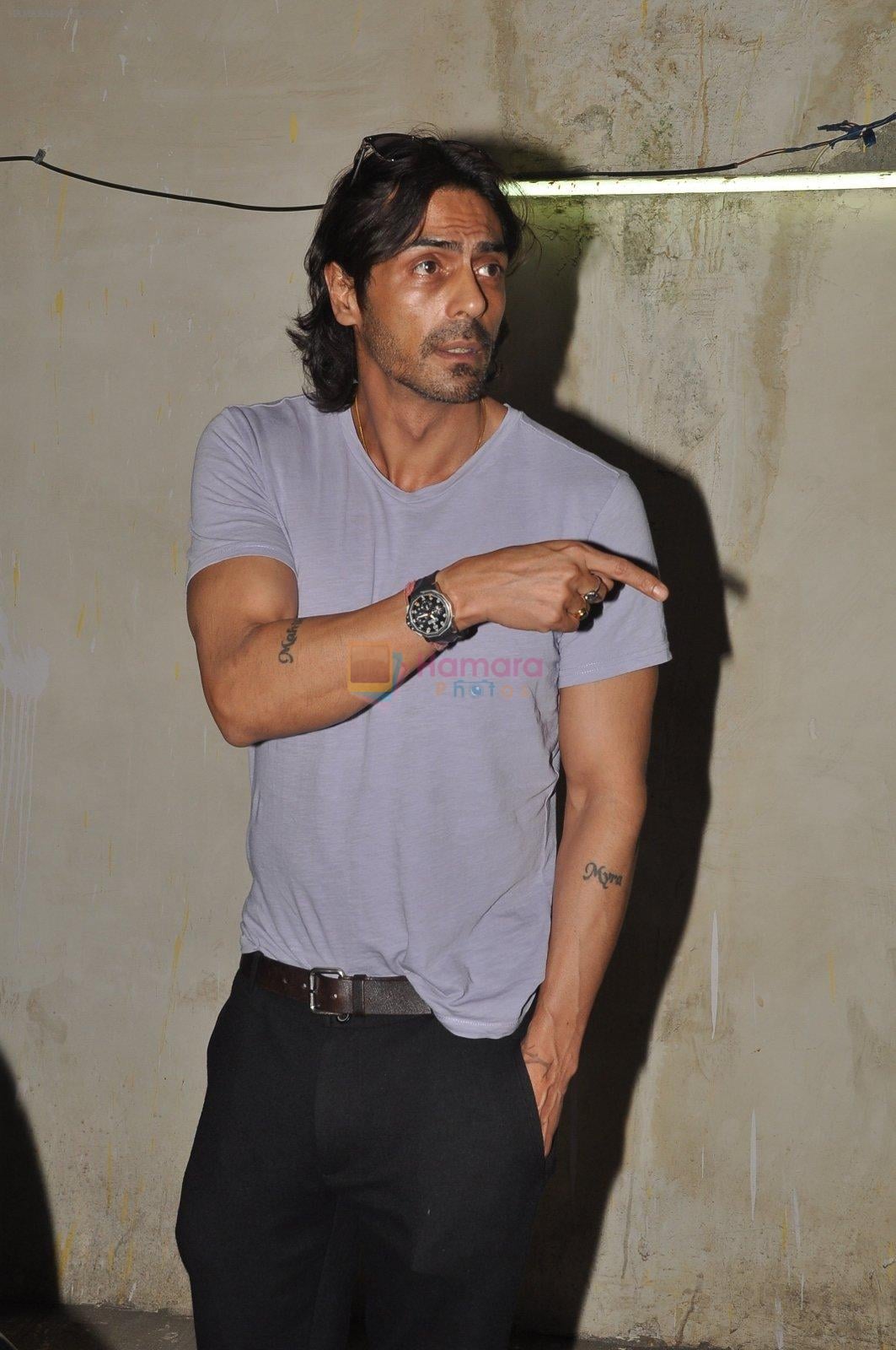 Arjun Rampal at Roy Screening in Mumbai on 12th Feb 2015 / Arjun Rampal ...