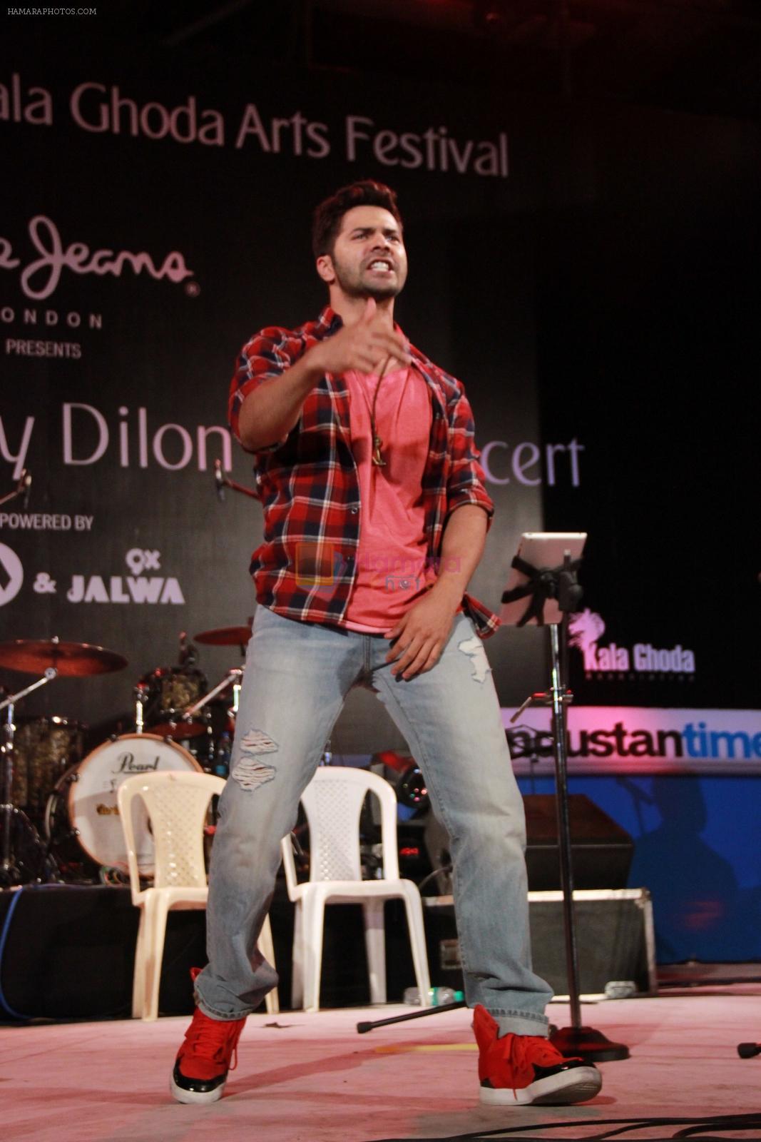 Varun Dhawan at Pepe Jeans music festival of Kala Ghoda in Mumbai on ...