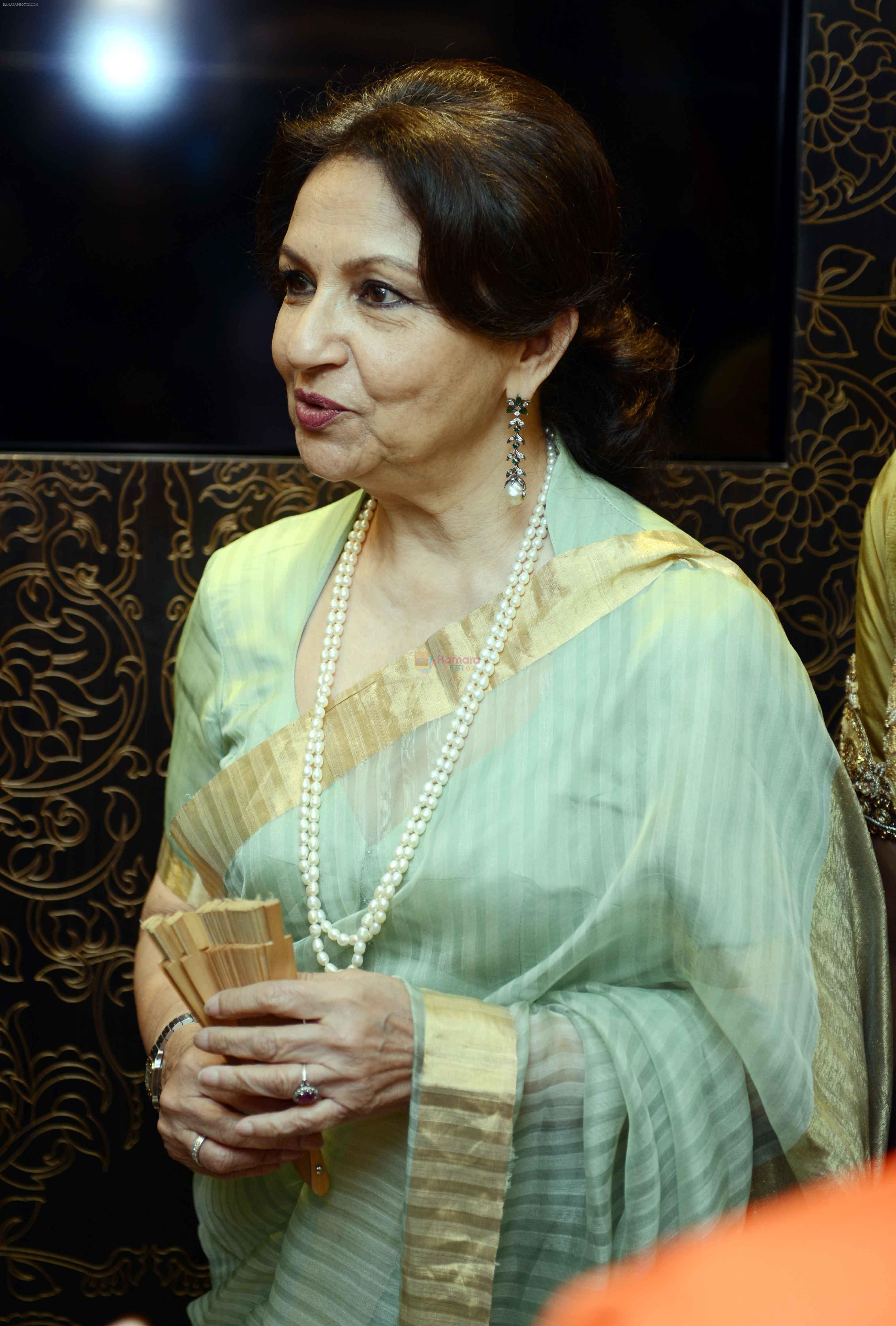 Sharmila Tagore at the launch of Sunar jewellery shop Karol Bagh in New ...