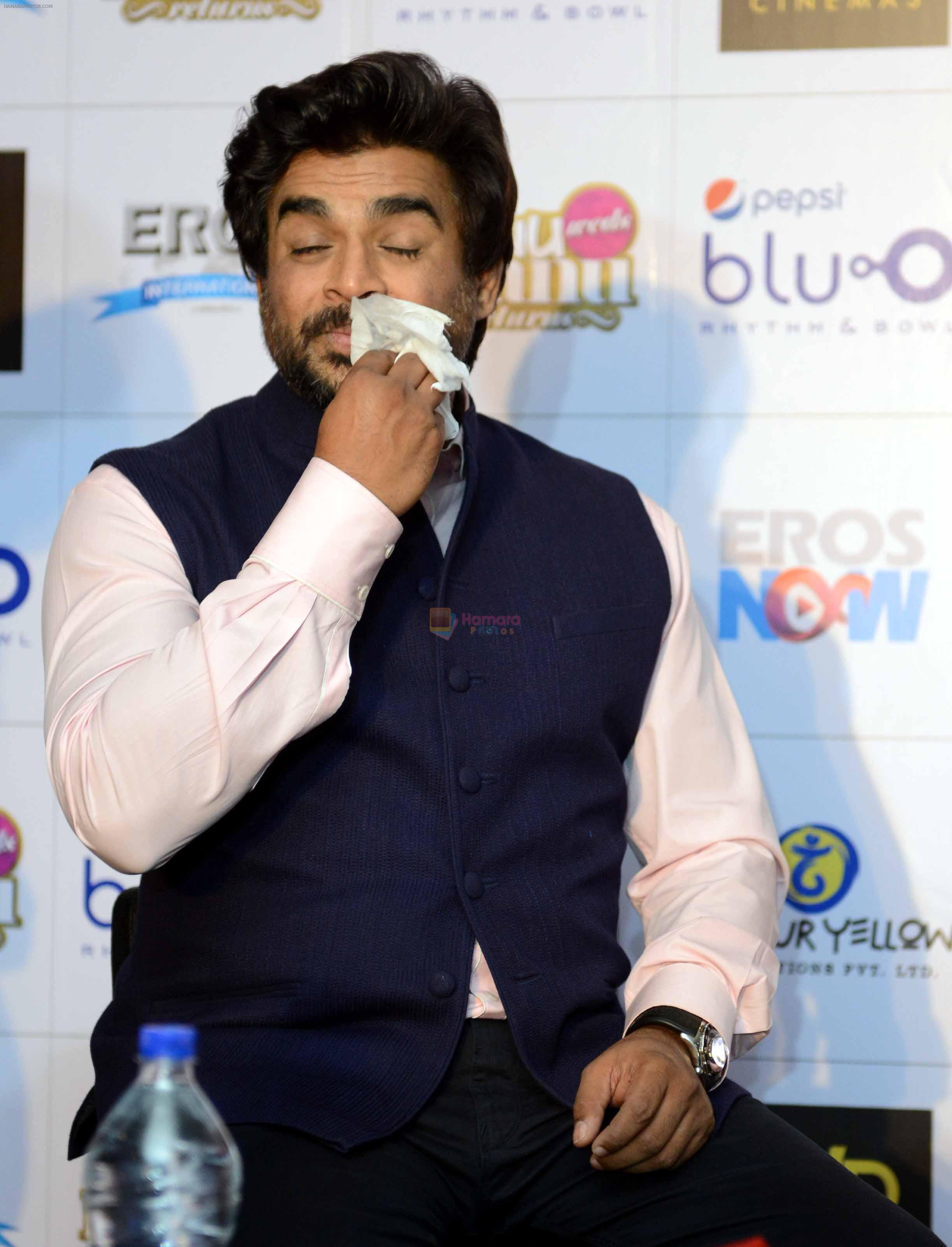 Madhavan promotes Tanu Weds Manu 2 in PVR on 14th May 2015 / Madhavan ...