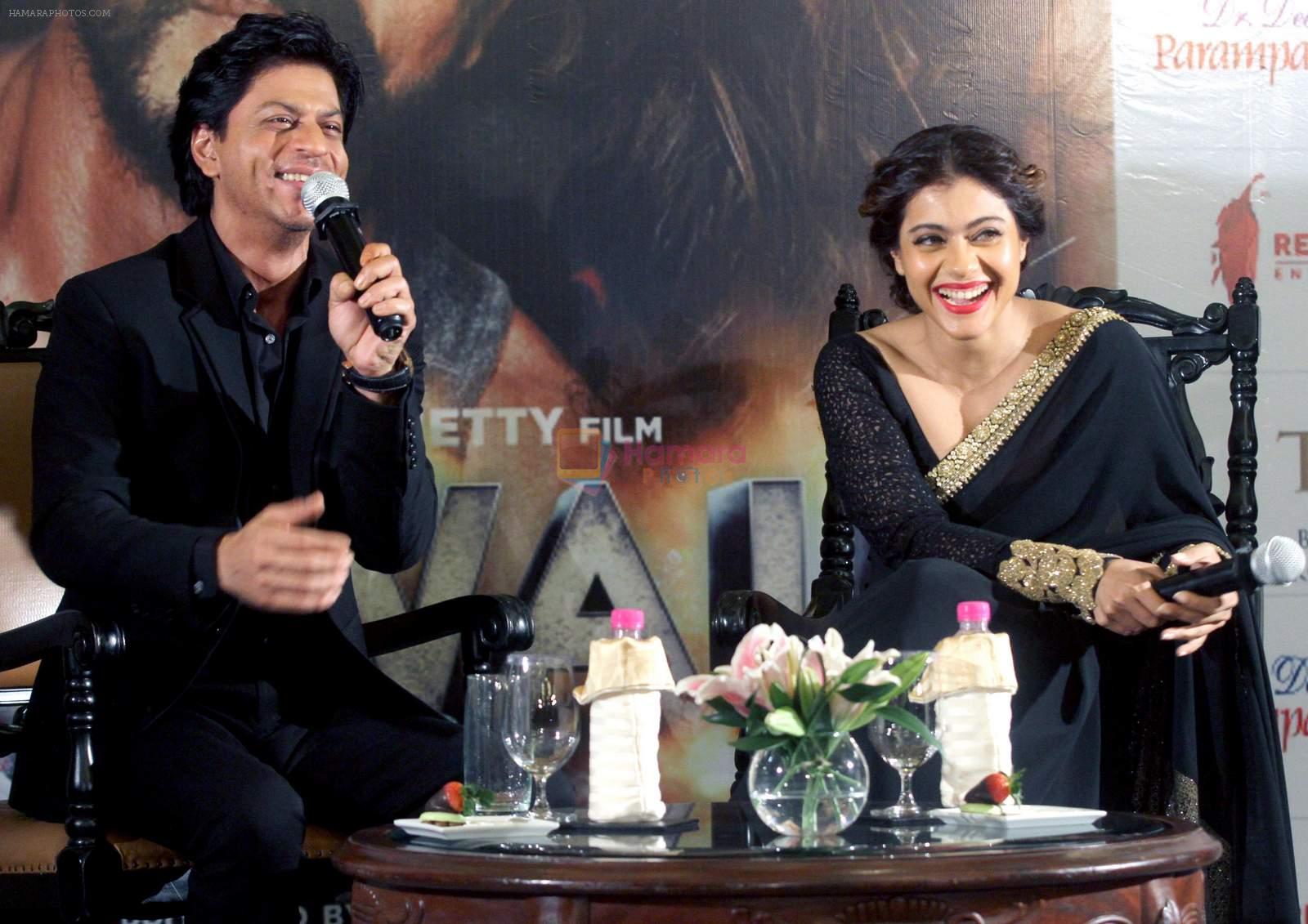 Shahrukh Khan and Kajol in Kolkatta for Dilwale promotions on 22nd Dec ...