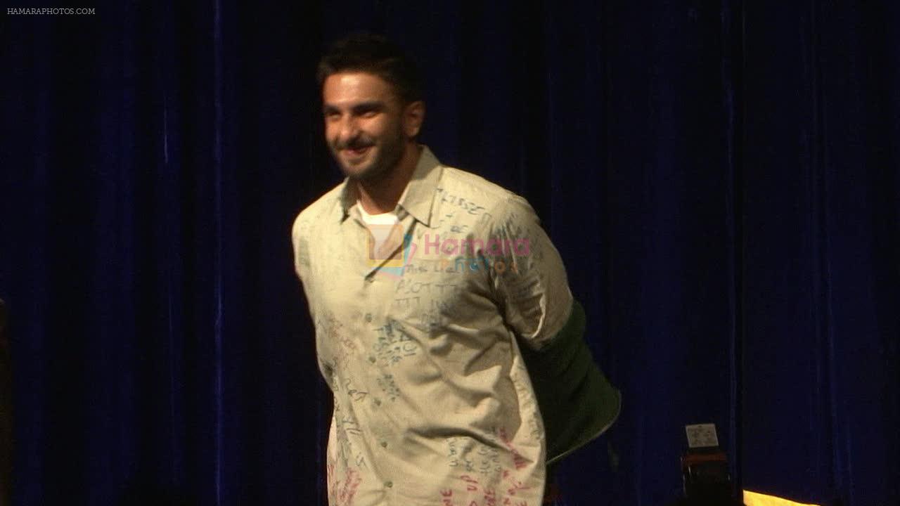 Ranveer Singh at his school Learner's Academy function on 21st Jan 2016 ...