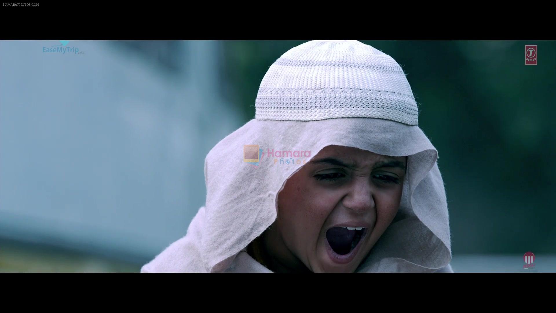 Madaari Movie Stills / Madaari - Bollywood Photos