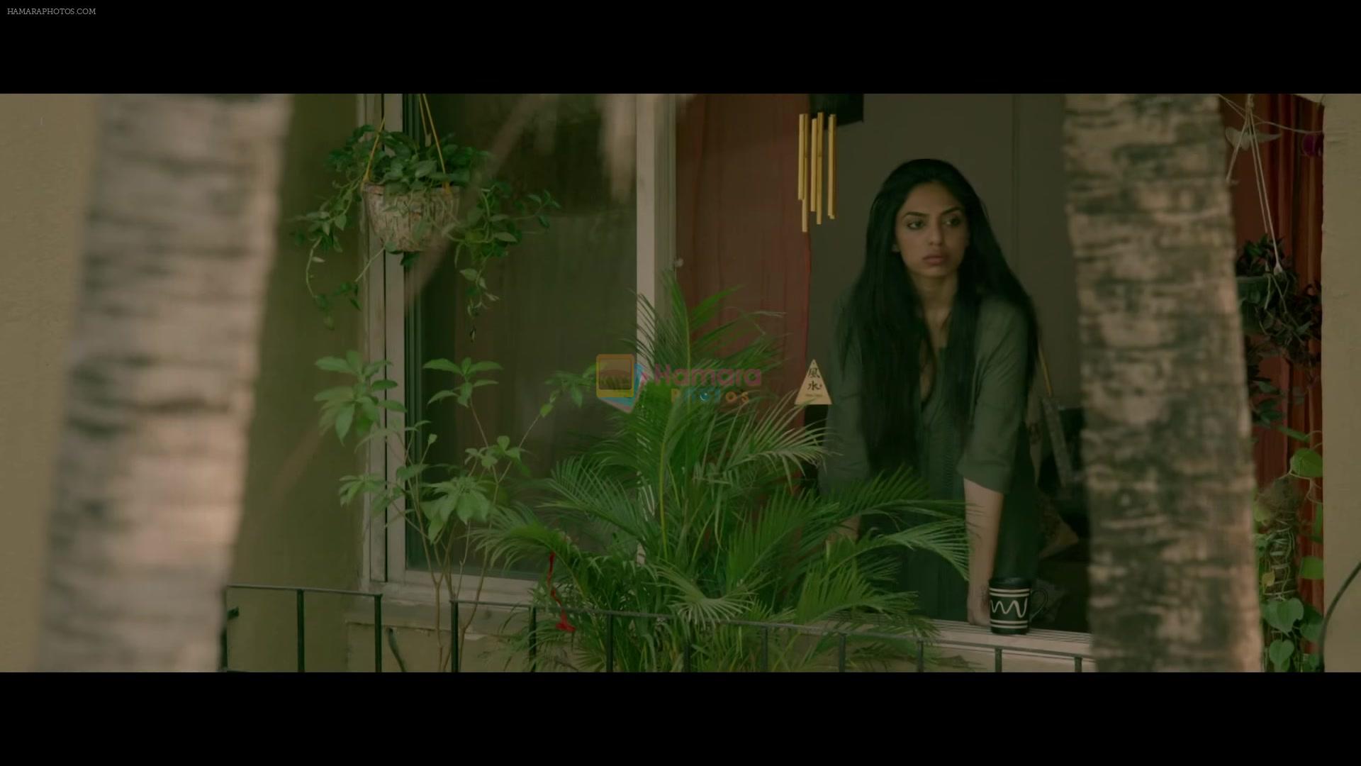 Amruta Subhash in Raman Raghav 2.0 Movie Still / Raman Raghav 2.0 ...