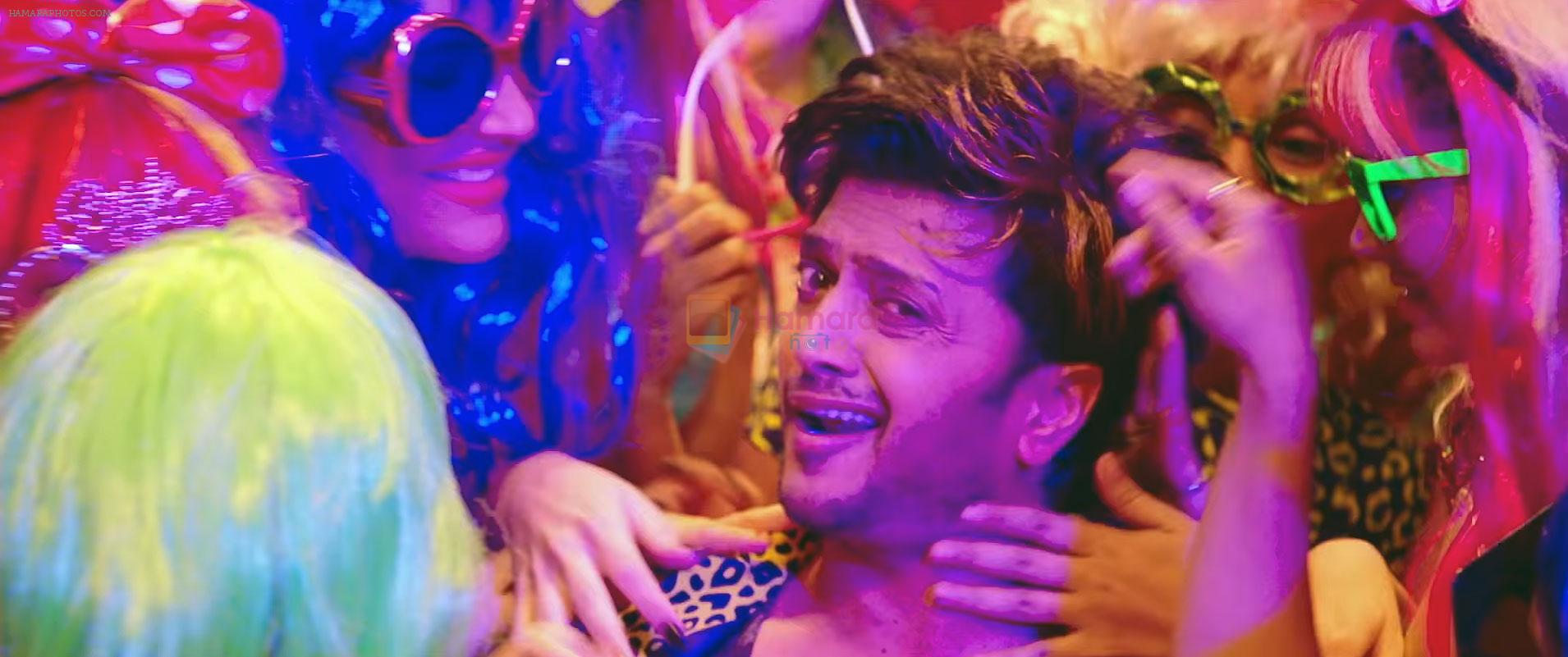 Ritesh Deshmukh in Great Grand Masti Movie Still / Great Grand Masti ...