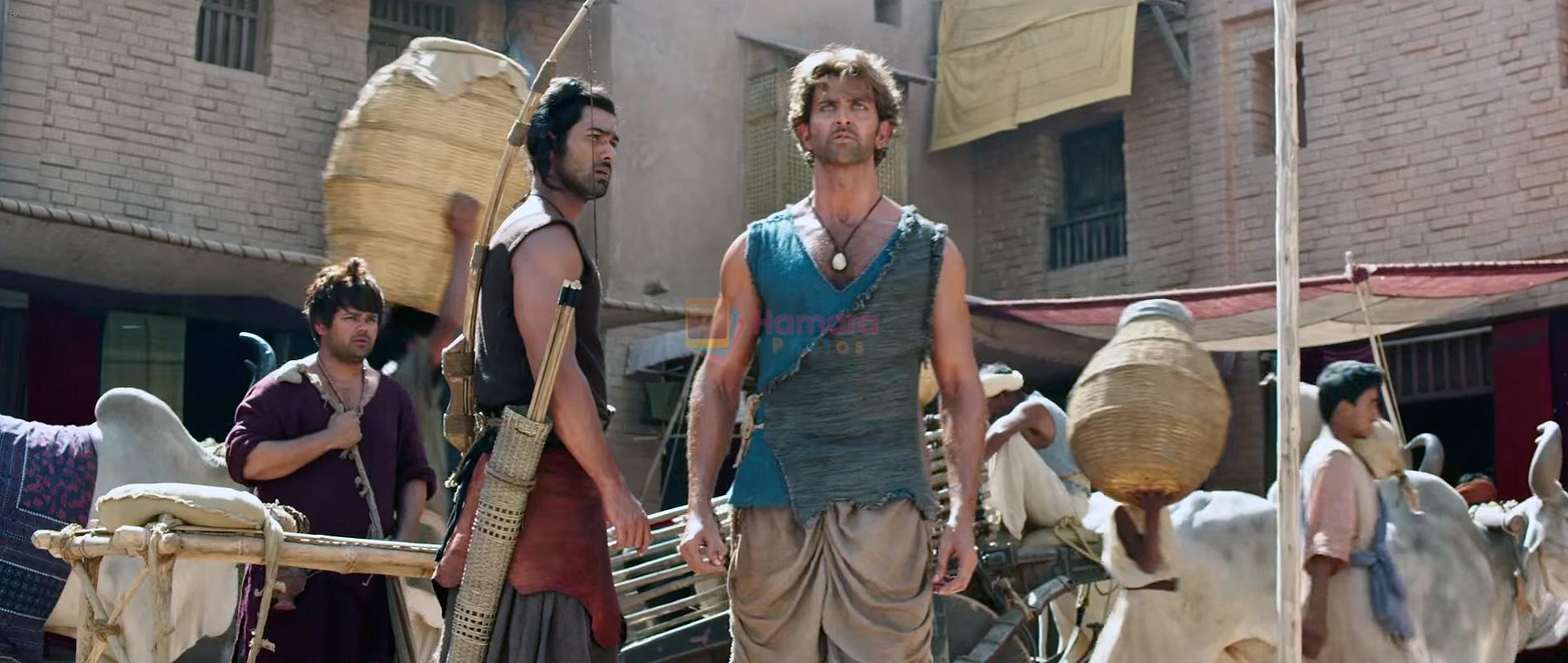 Hrithik Roshan as Sarman in Mohenjo Daro Movie Still / Mohenjo Daro ...