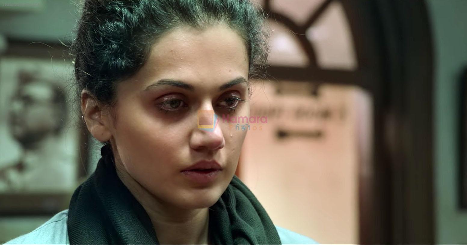 Taapsee Pannu as Miss Arora in Pink Movie Still / Pink - Bollywood Photos