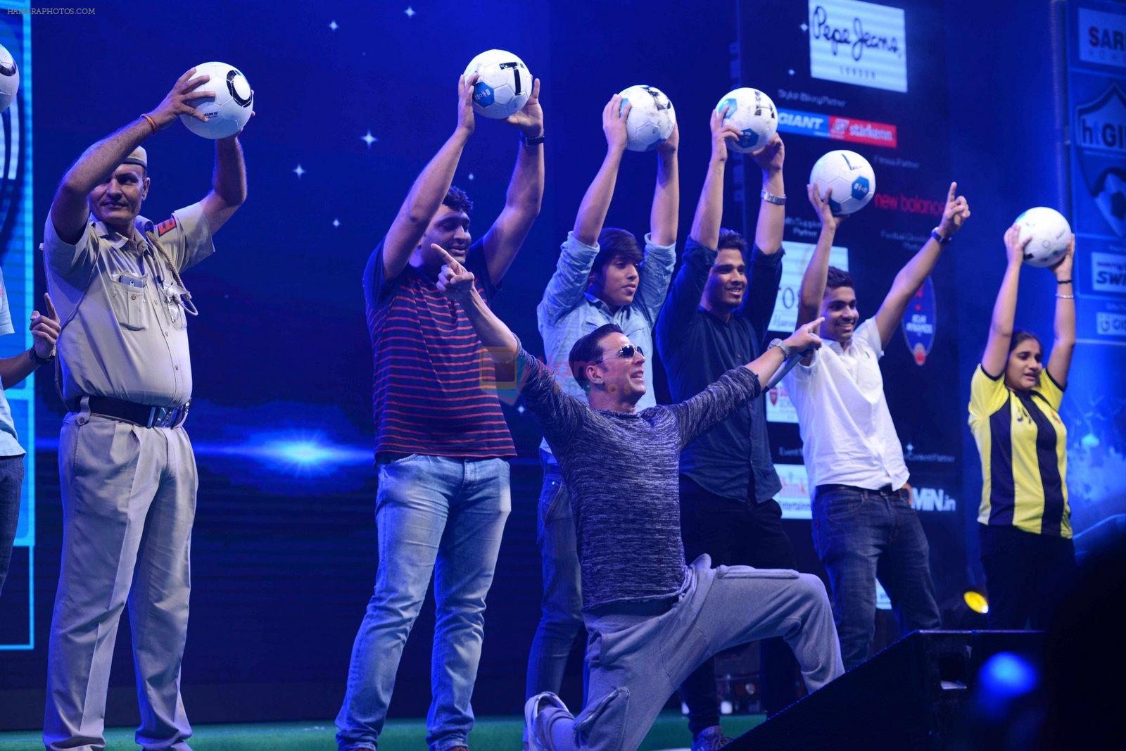 Akshay Kumar at HT GIFA Football event on 24th Sept 2016 / Akshay Kumar ...