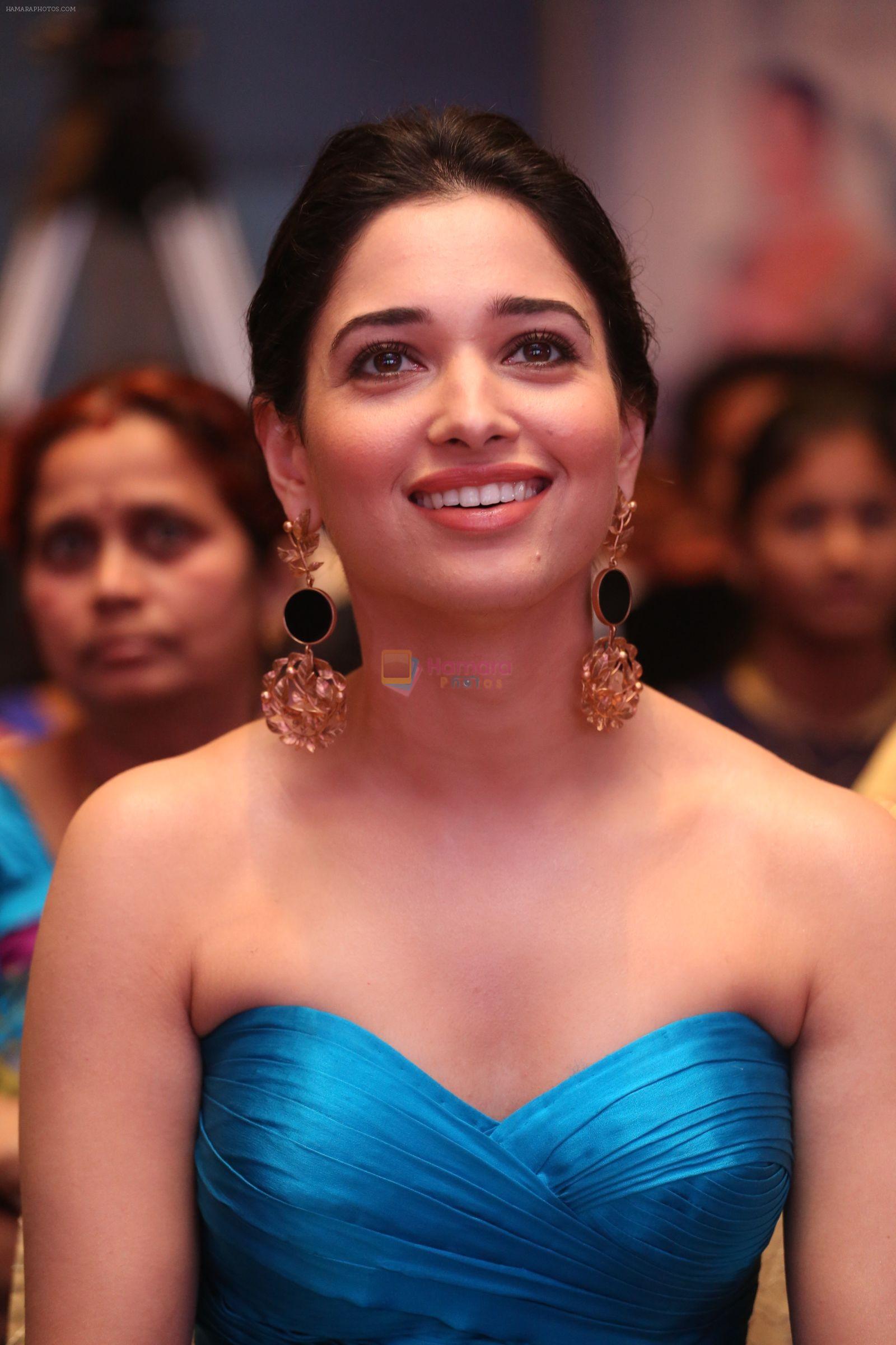Tamannaah Bhatia / Tamanna Bhatia - Bollywood Photos