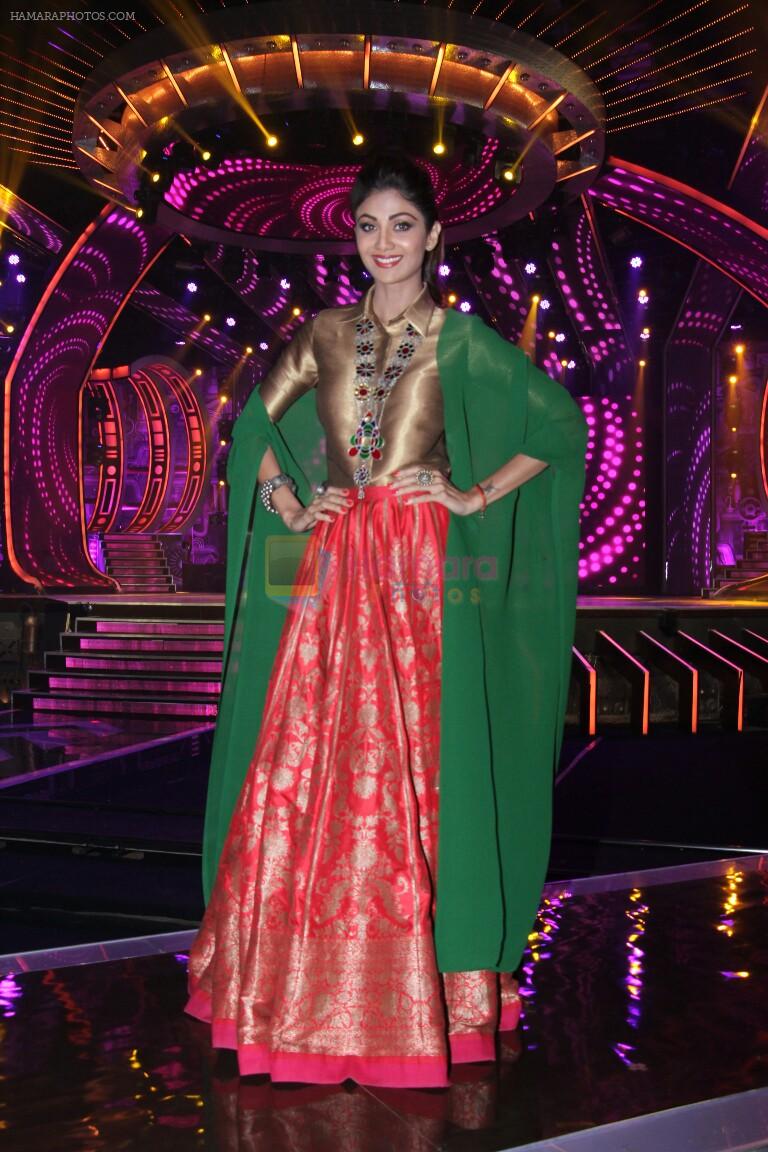 Shilpa Shetty on the sets of Sony TV reality show Super Dancer on 7th ...