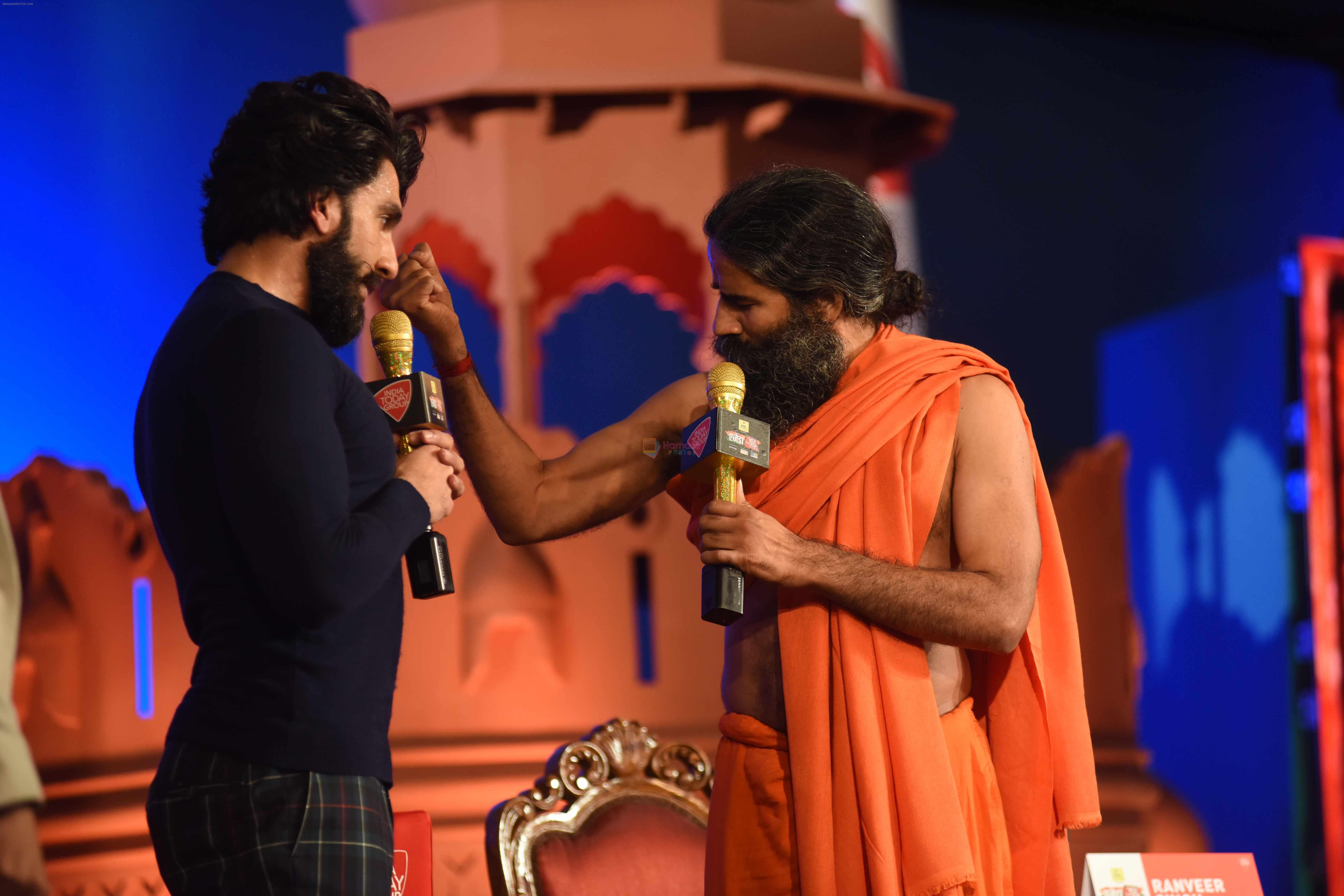 Ranveer Singh, Baba Ramdev at at the Agenda Aaj Tak 2016 on 6th Dec ...