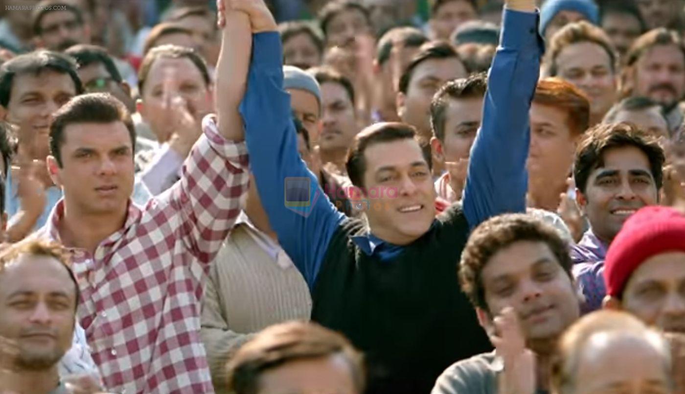 Salman Khan and Sohail Khan in Film Tubelight Movie Still / Tubelight ...