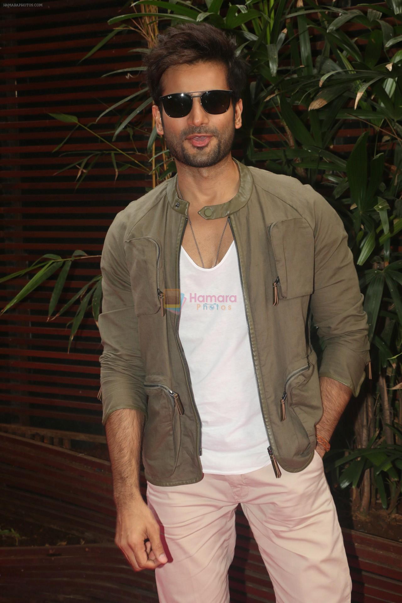 Karan Tacker at the Launch Of Missmalini's First Ever Book To The Moon ...