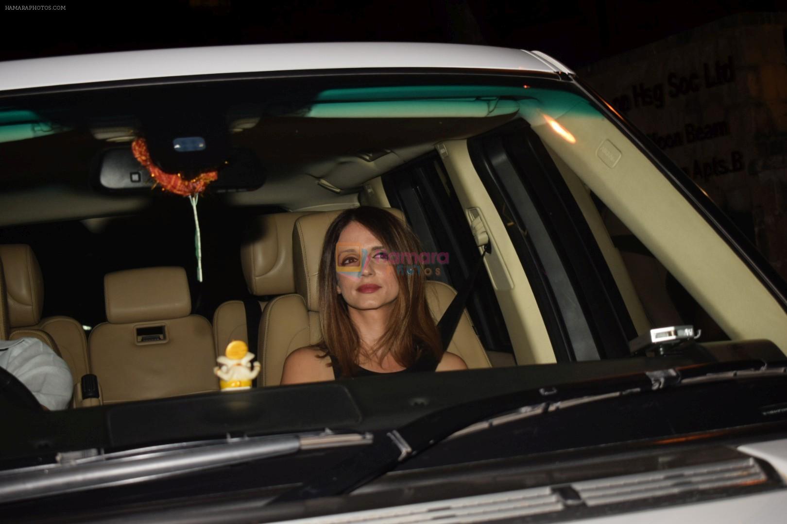 Suzanne Khan Attend Valentine Day Party hosted by Karan Johar on 14th ...