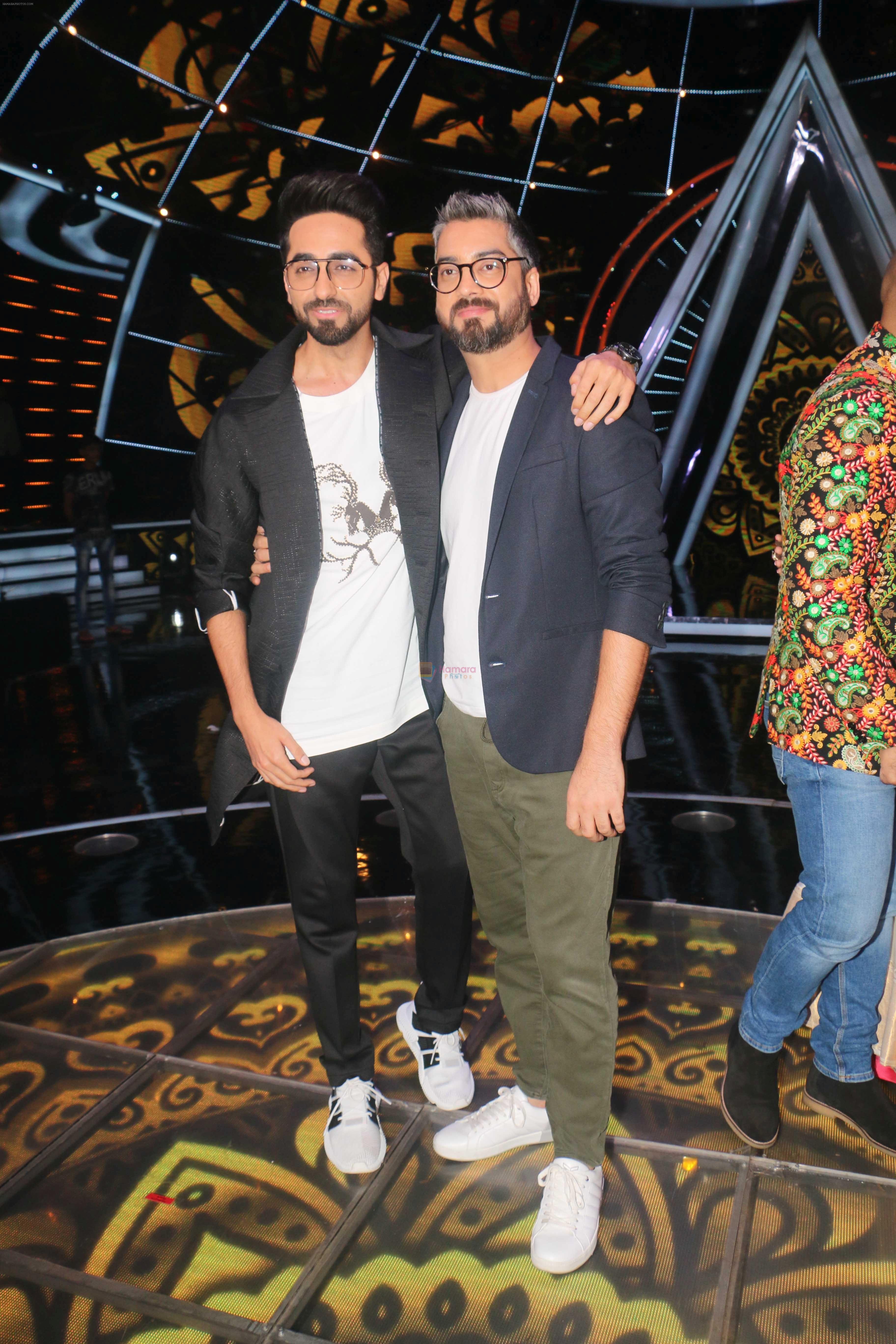 Ayushman Khurana on Indian Idol set at Yashraj studio in andheri on 8th ...