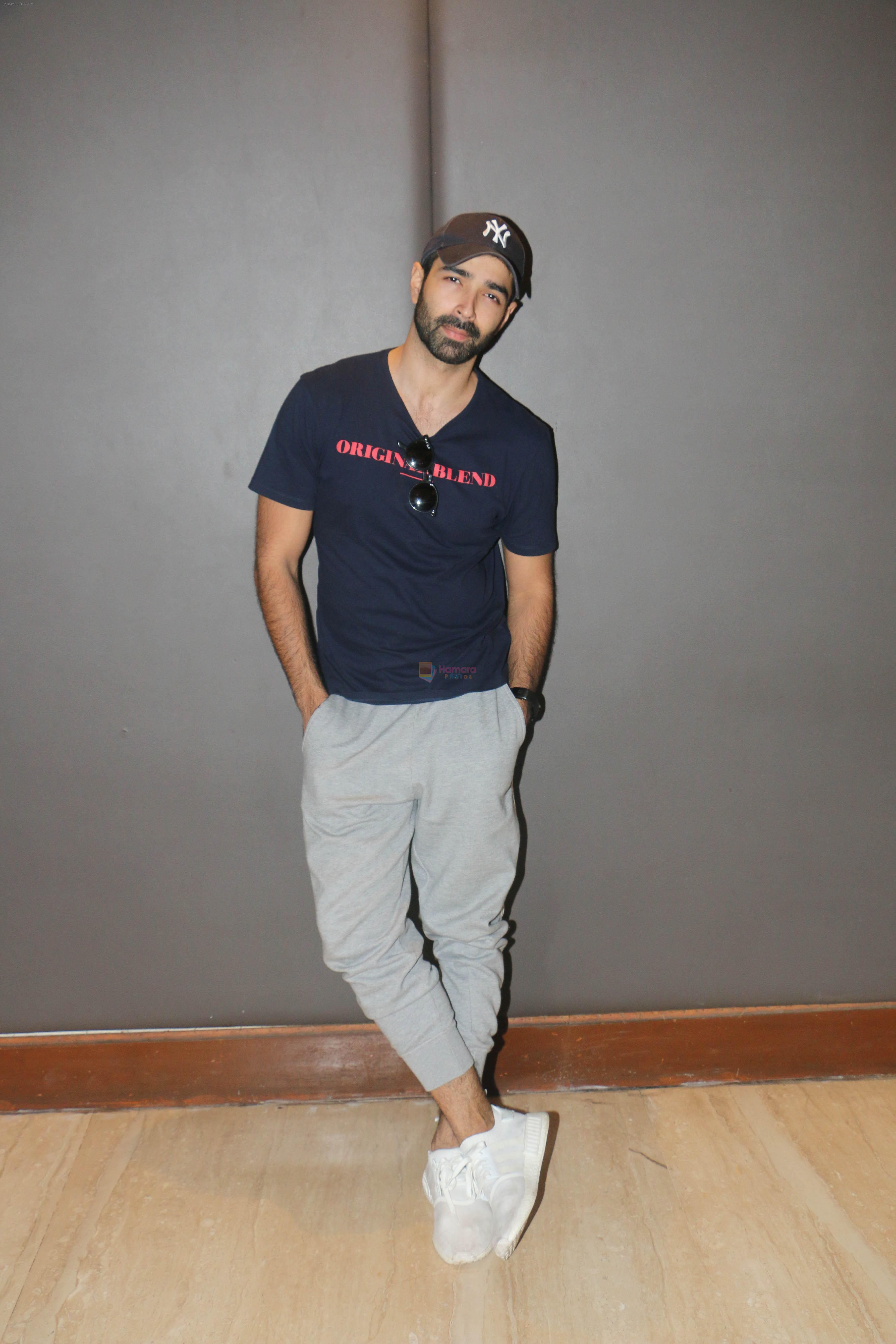 Varun Mitra at Media interactions for the film Jalebi at Raheja Classic ...