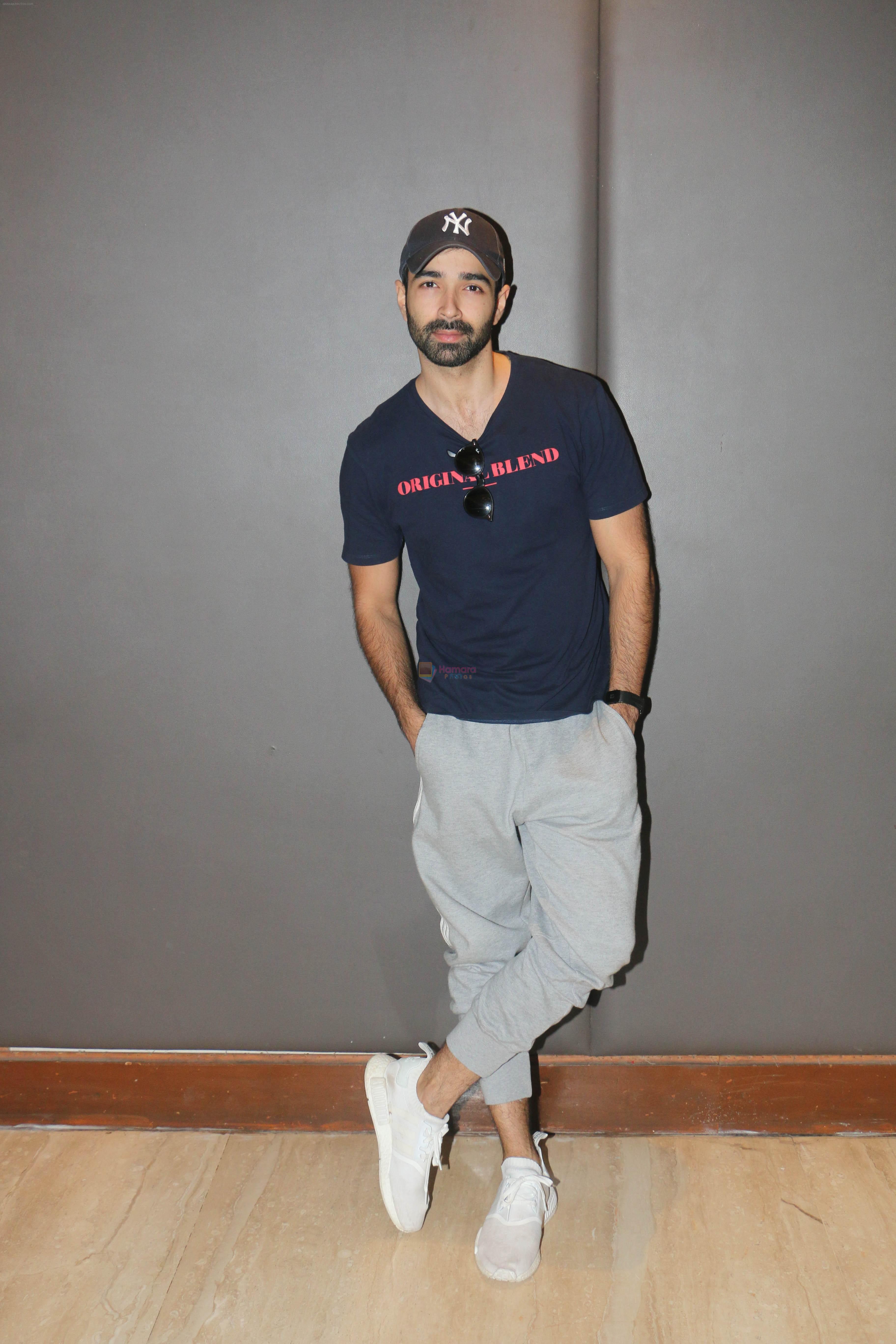Varun Mitra at Media interactions for the film Jalebi at Raheja Classic ...