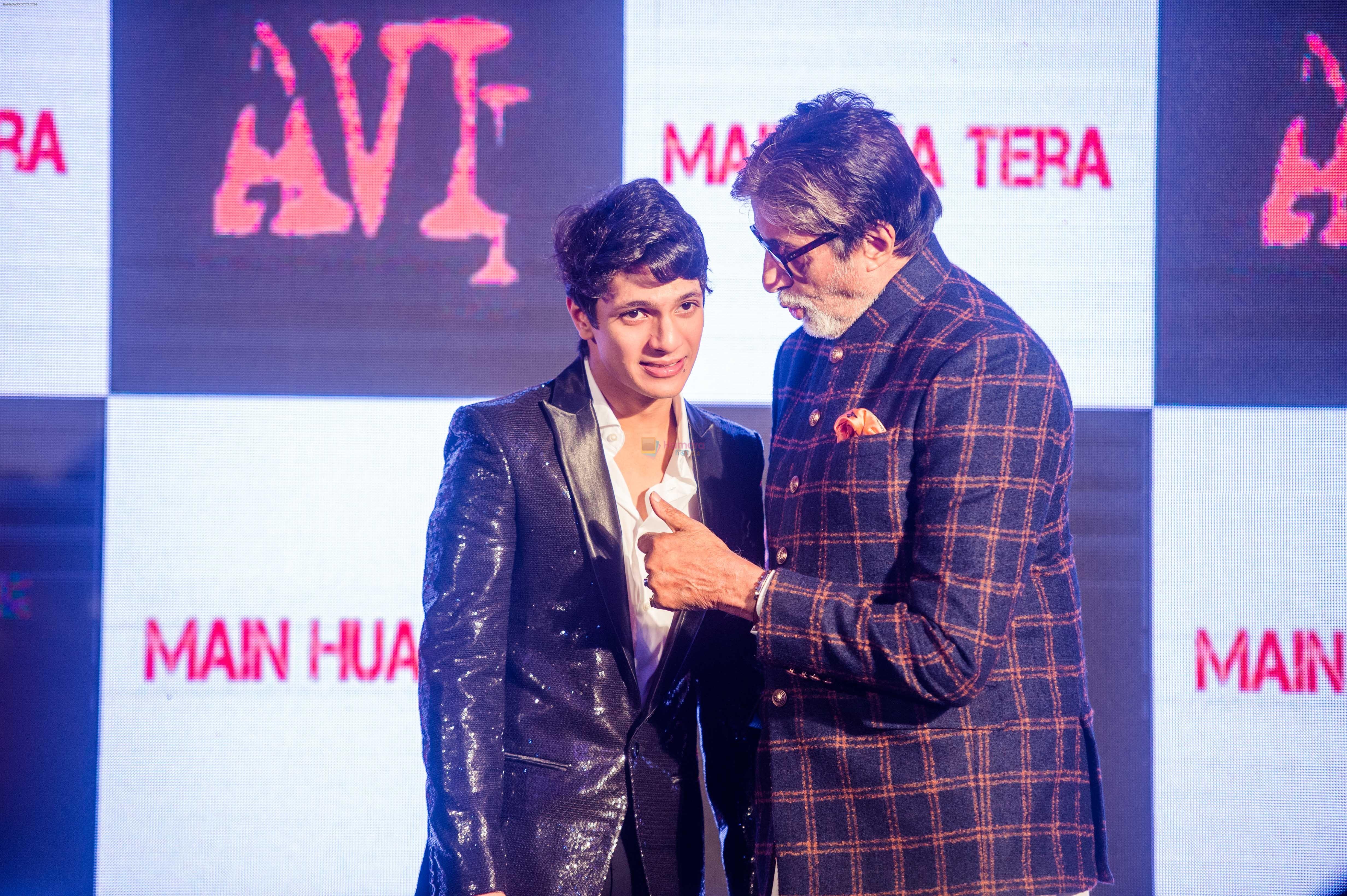 Amitabh Bachchan launches Avitesh Srivastava's song _Main Hua Tera_ in ...