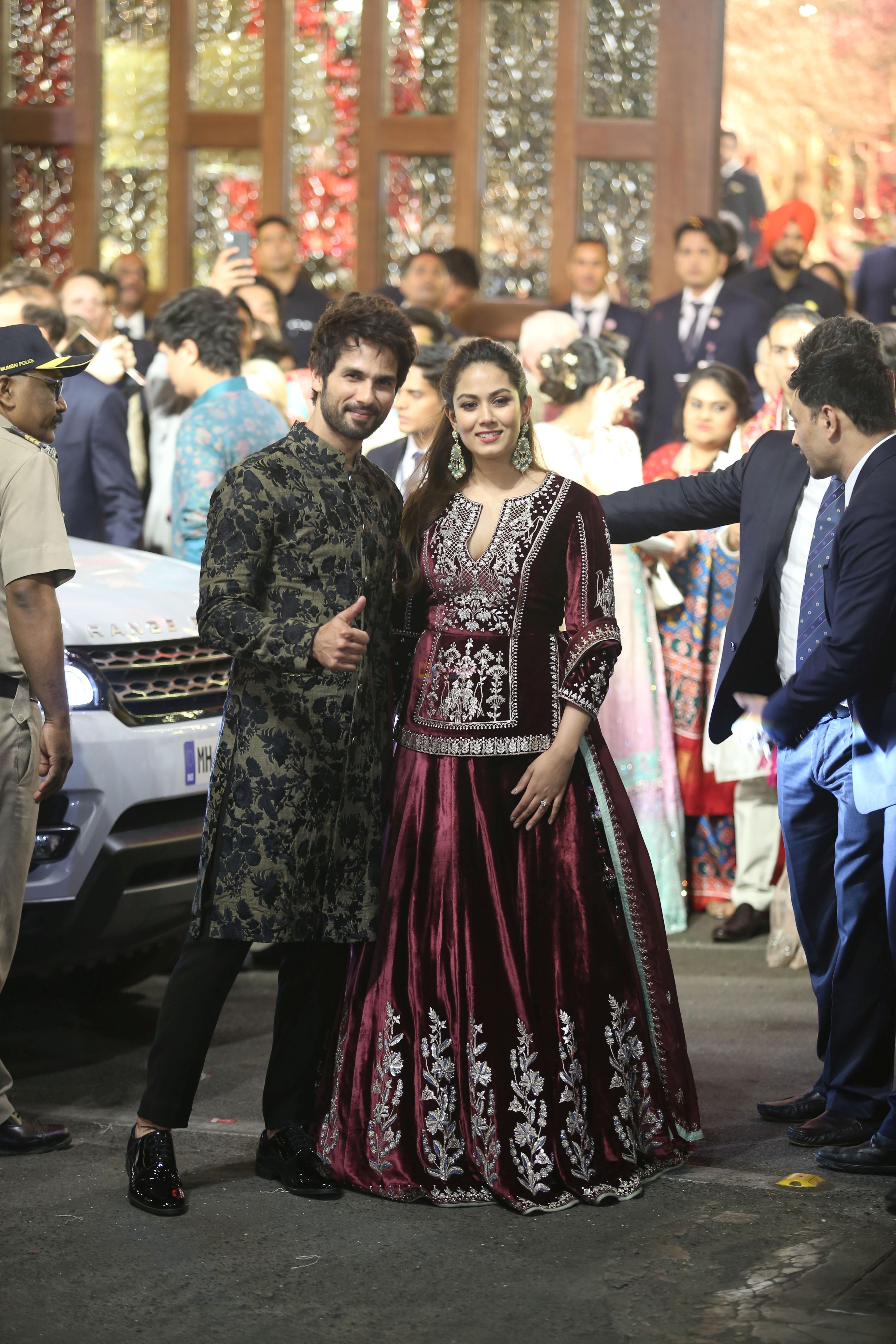Shahid Kapoor, Mira Rajput at Isha Ambani and Anand Piramal's wedding ...
