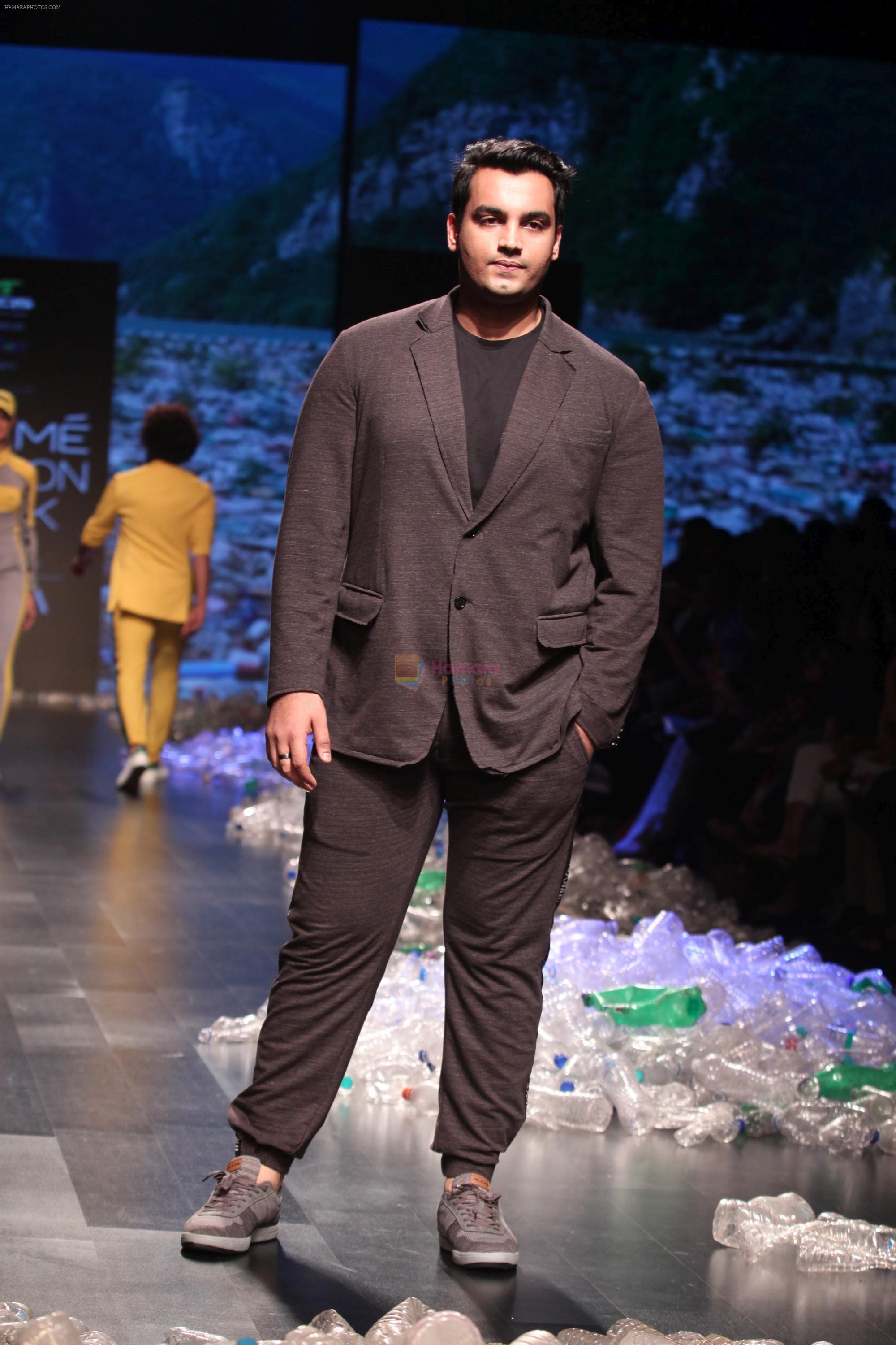 Model walk the ramp for Narendra Kumar at Lakme Fashion Week 2019 on ...