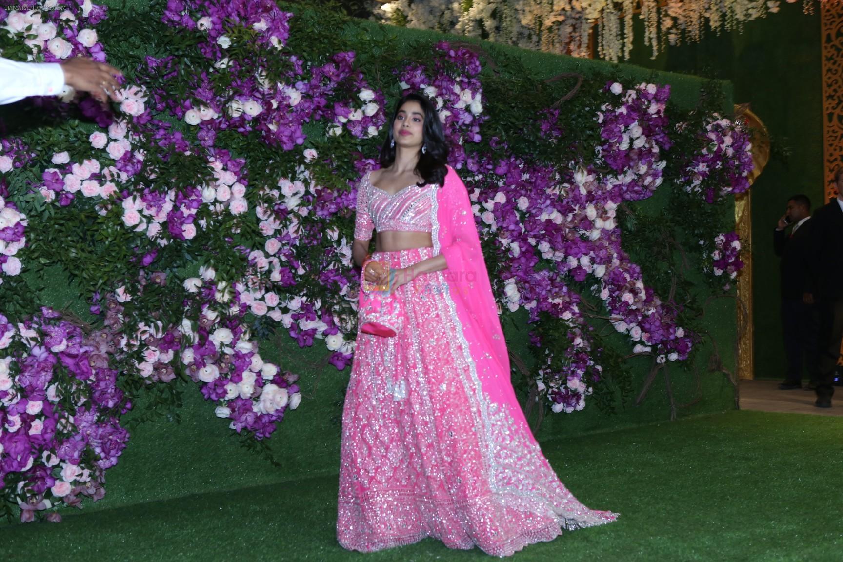 Janhvi Kapoor at Akash Ambani & Shloka Mehta wedding in Jio World ...