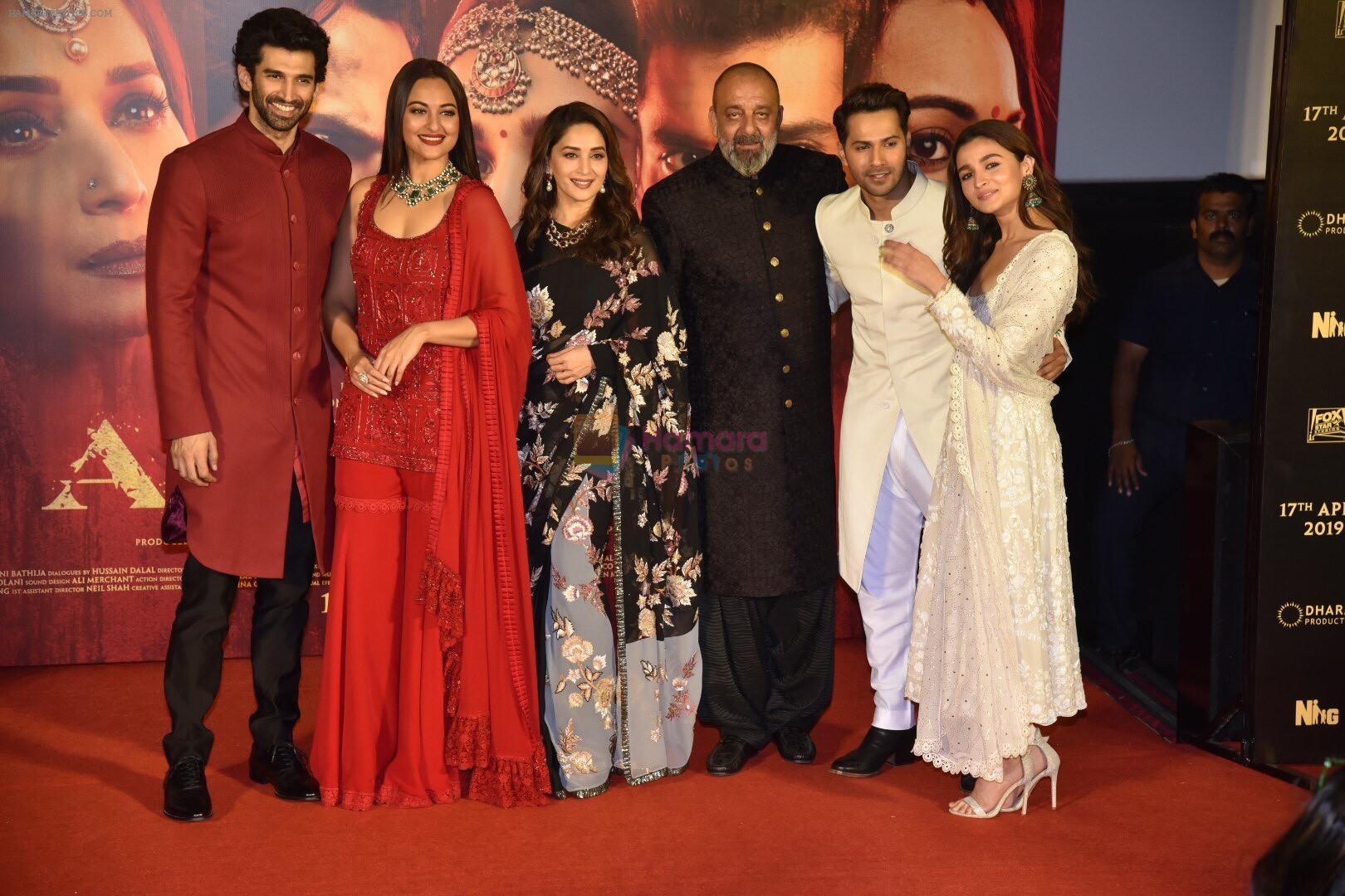 Alia Bhatt, Varun Dhawan, Sanjay Dutt, Sonakshi Sinha, Aditya Roy ...