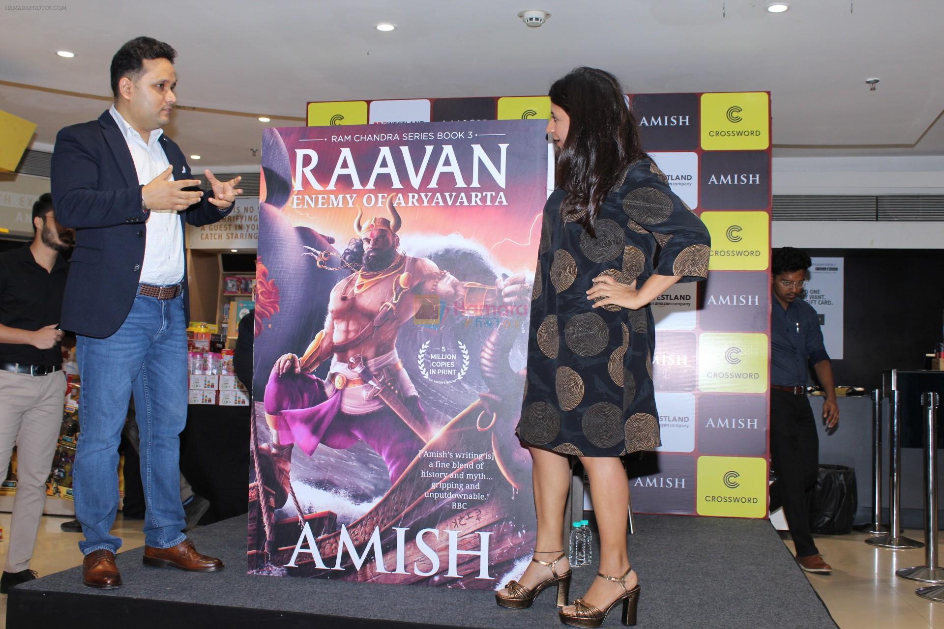 Zoya Akhtar Unveil The Book Of Author Amish Tripathi Raavan Enemy Of ...