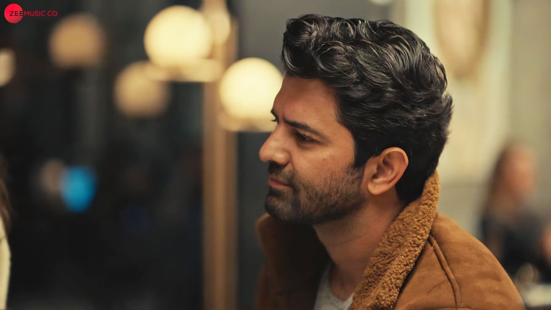 Barun Sobti in Ranjhana song from movie Badtameez Dil Stills ...