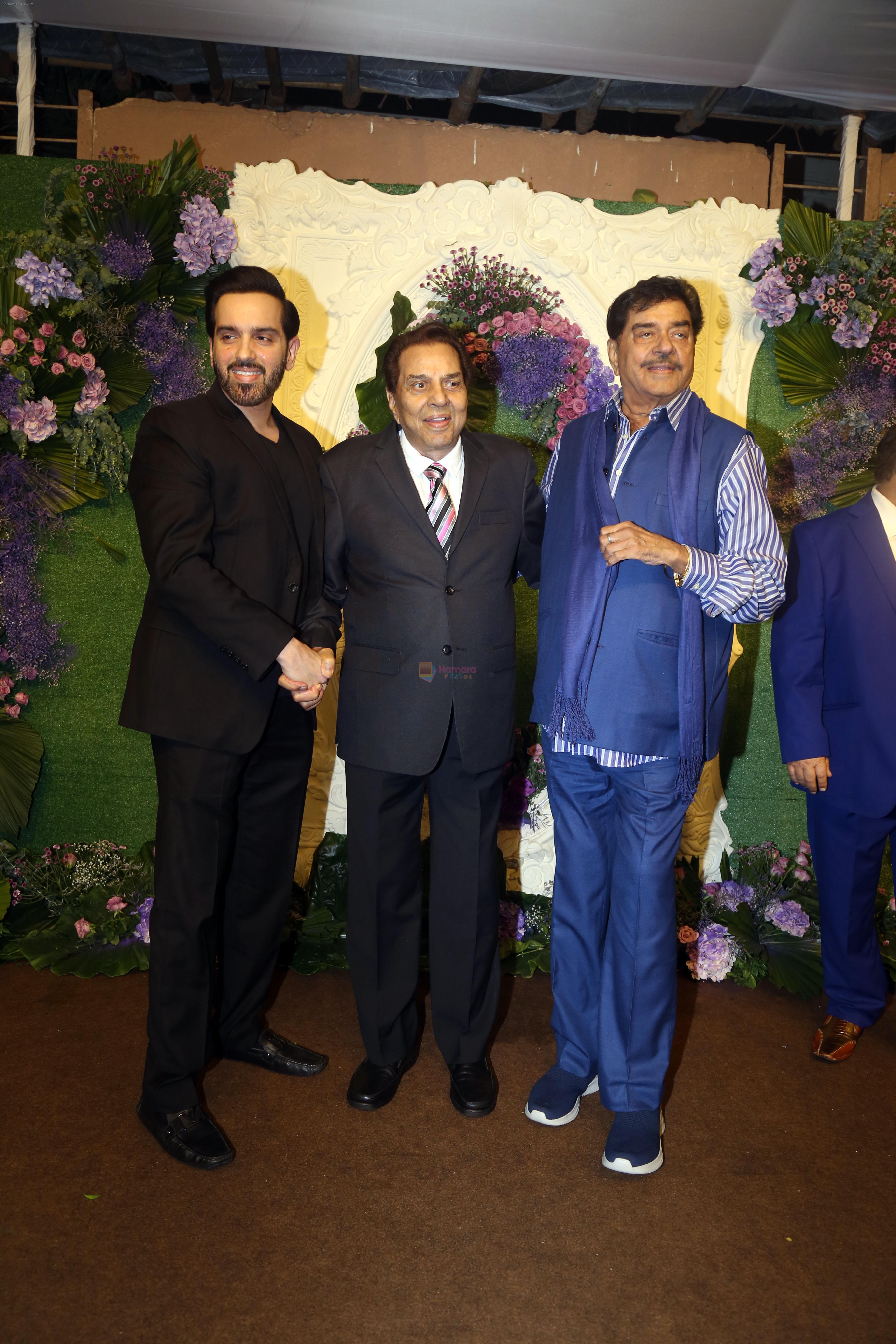 Luv Sinha, Dharmendra and Shatrughan Sinha Pose for media at the ...