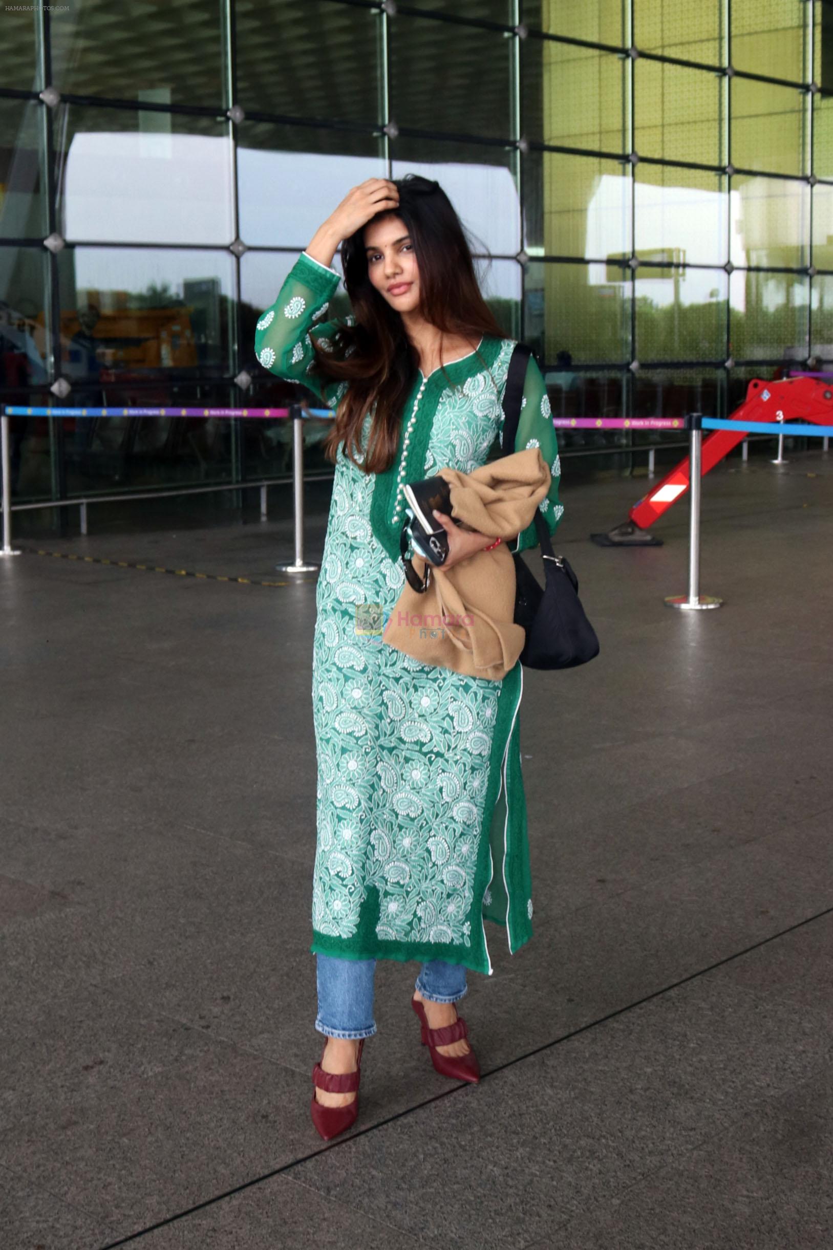 Richa Ravi Sinha seen at the airport on 4 July 2023 / Richa Ravi Sinha ...