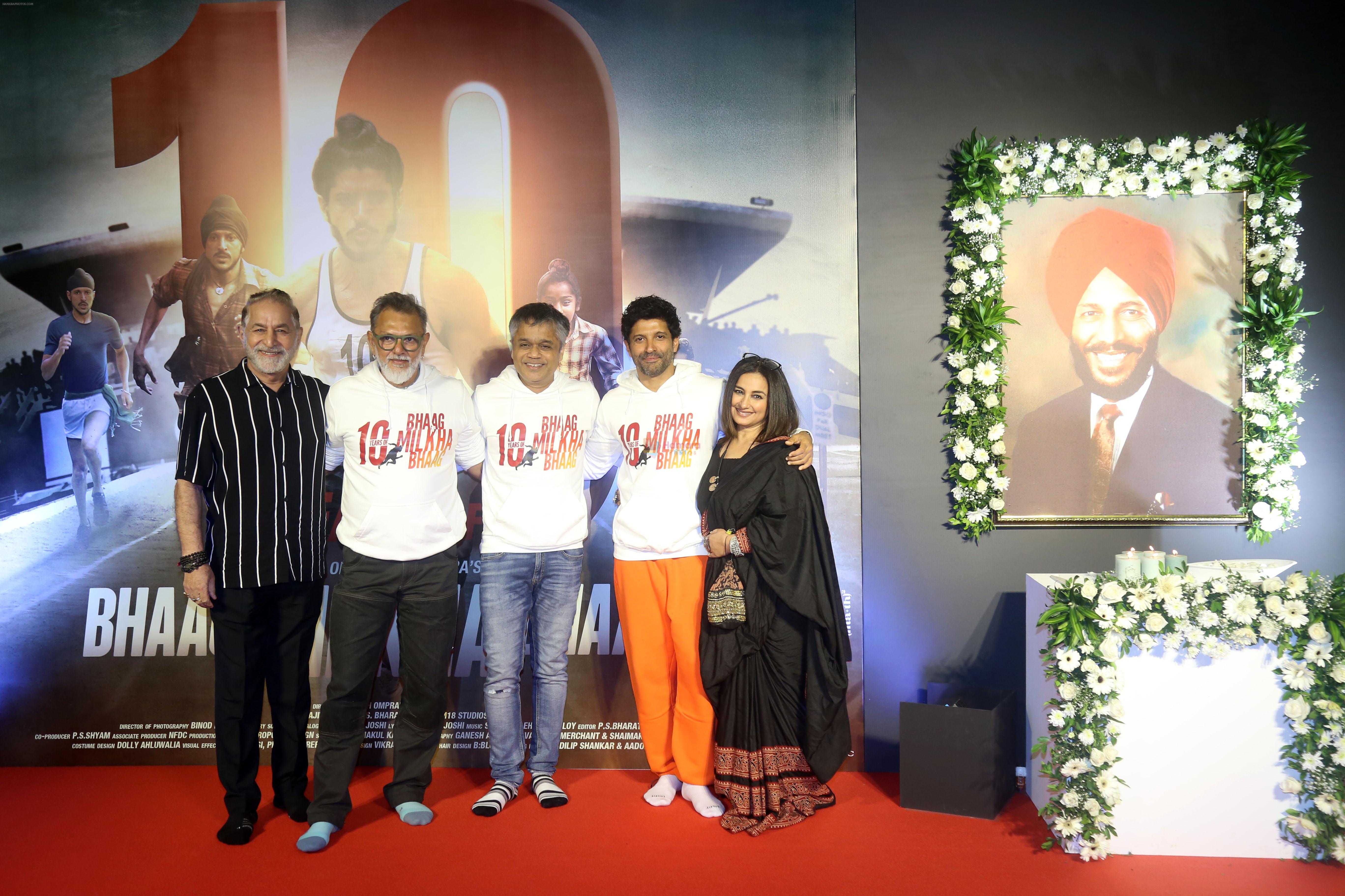 Ajit Andhare, Dalip Tahil, Divya Dutta, Farhan Akhtar, Rakeysh ...