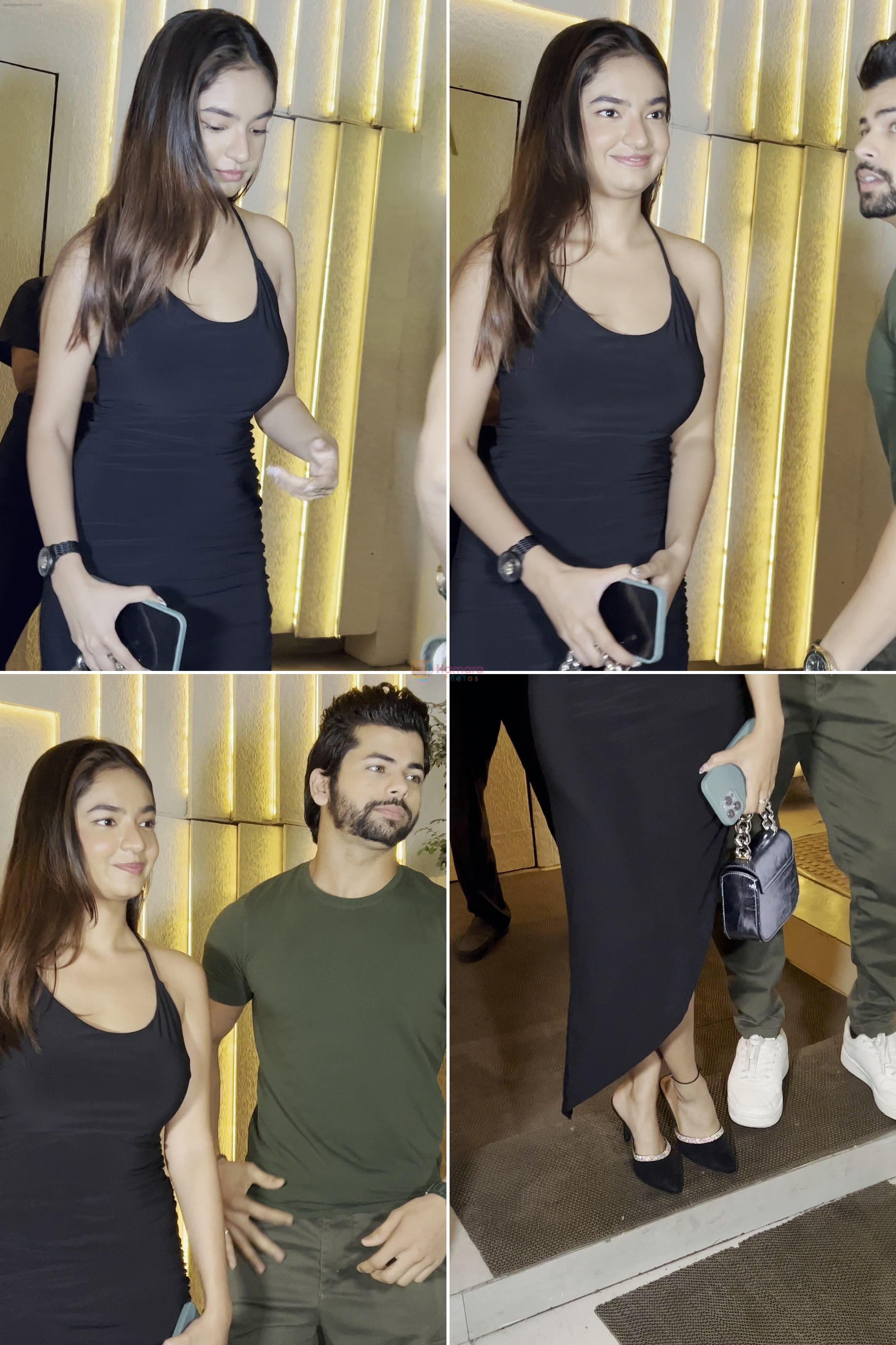 Anushka Sen and Siddharth Nigam spotted at Akina Bandra on 20th August ...